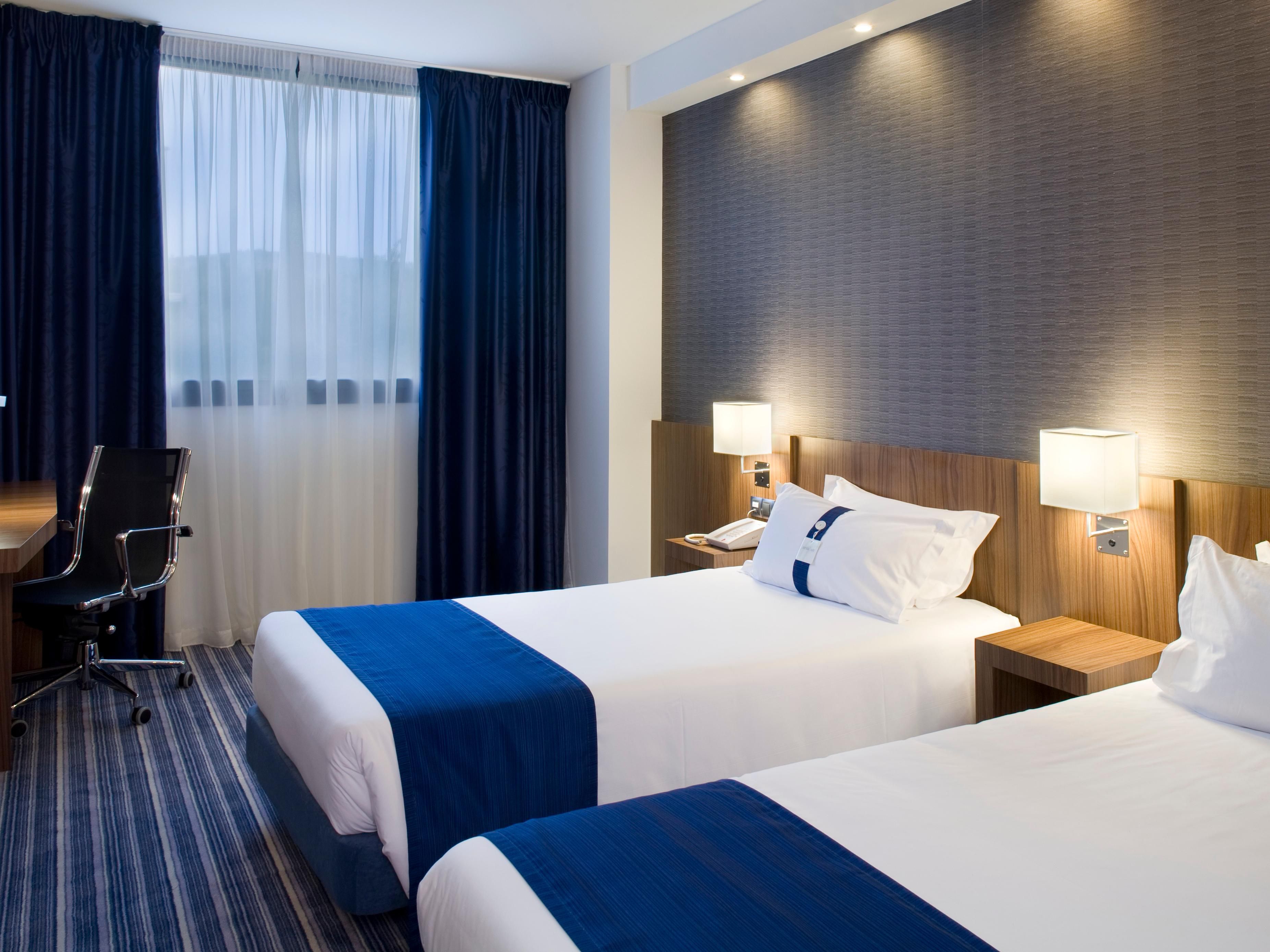 Rooms & Suites