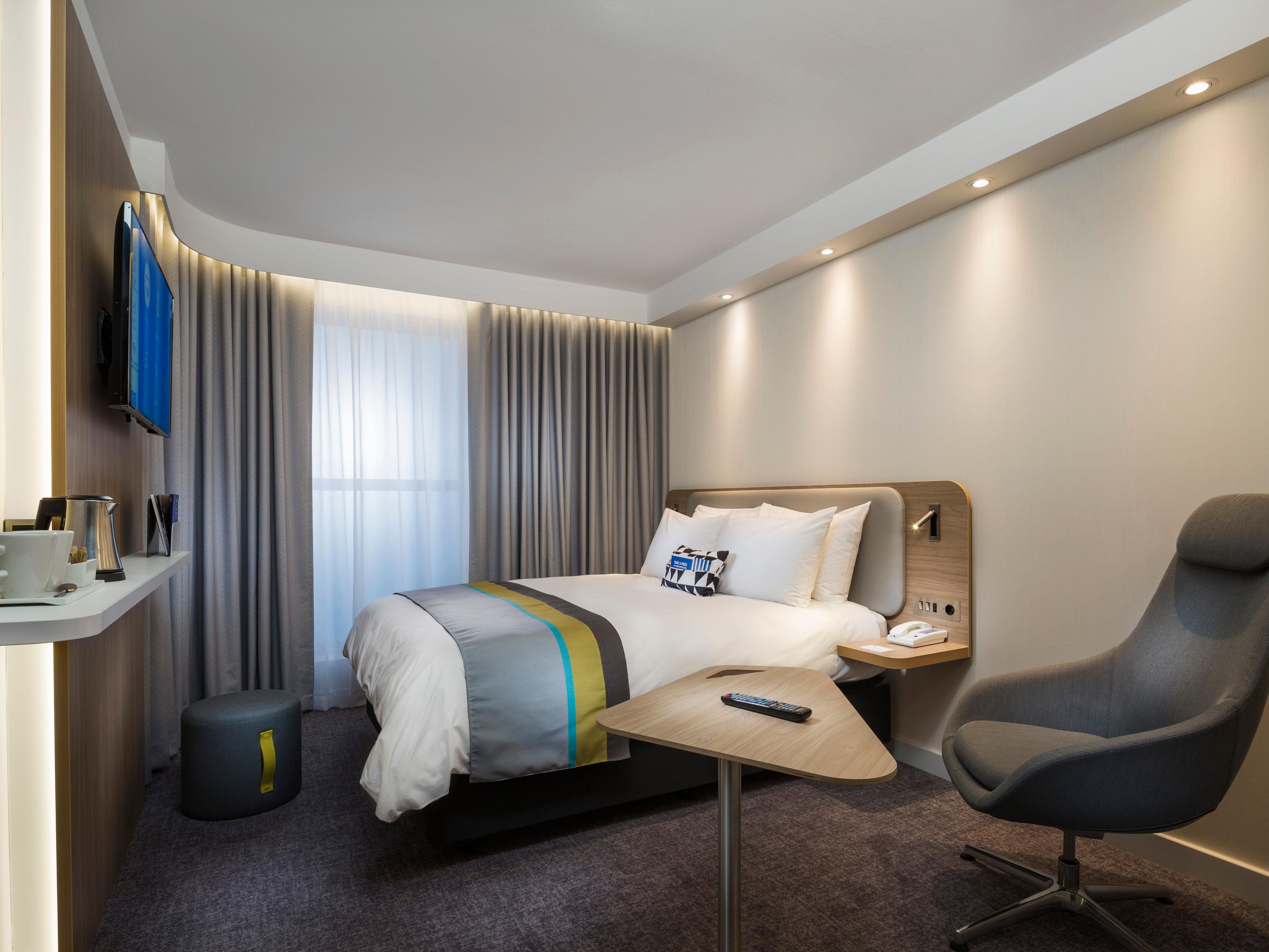 Holiday Inn Express Dublin Airport Hotel by IHG