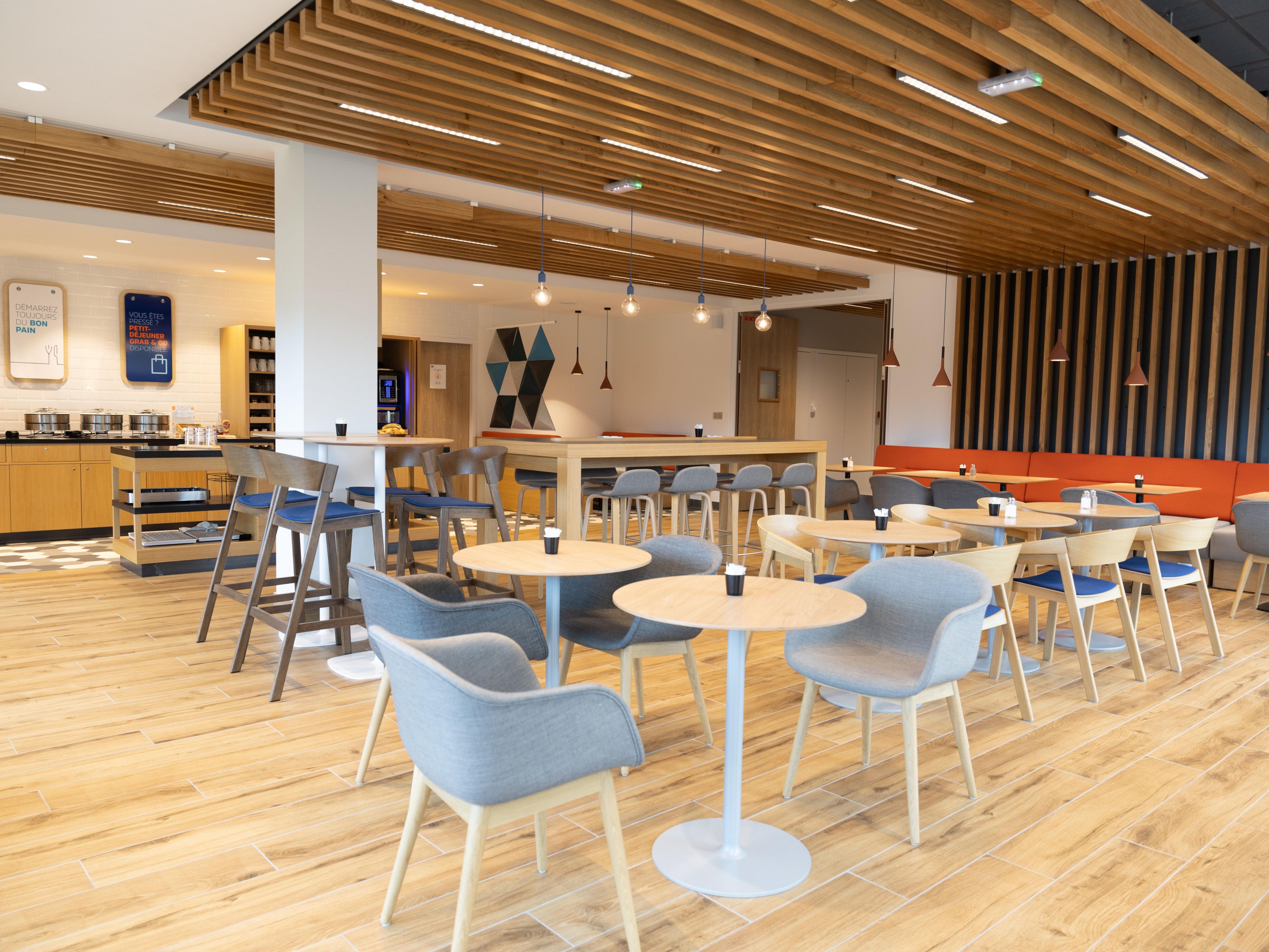 Boutique Hotel in Epron | Holiday Inn Express Caen - Epron