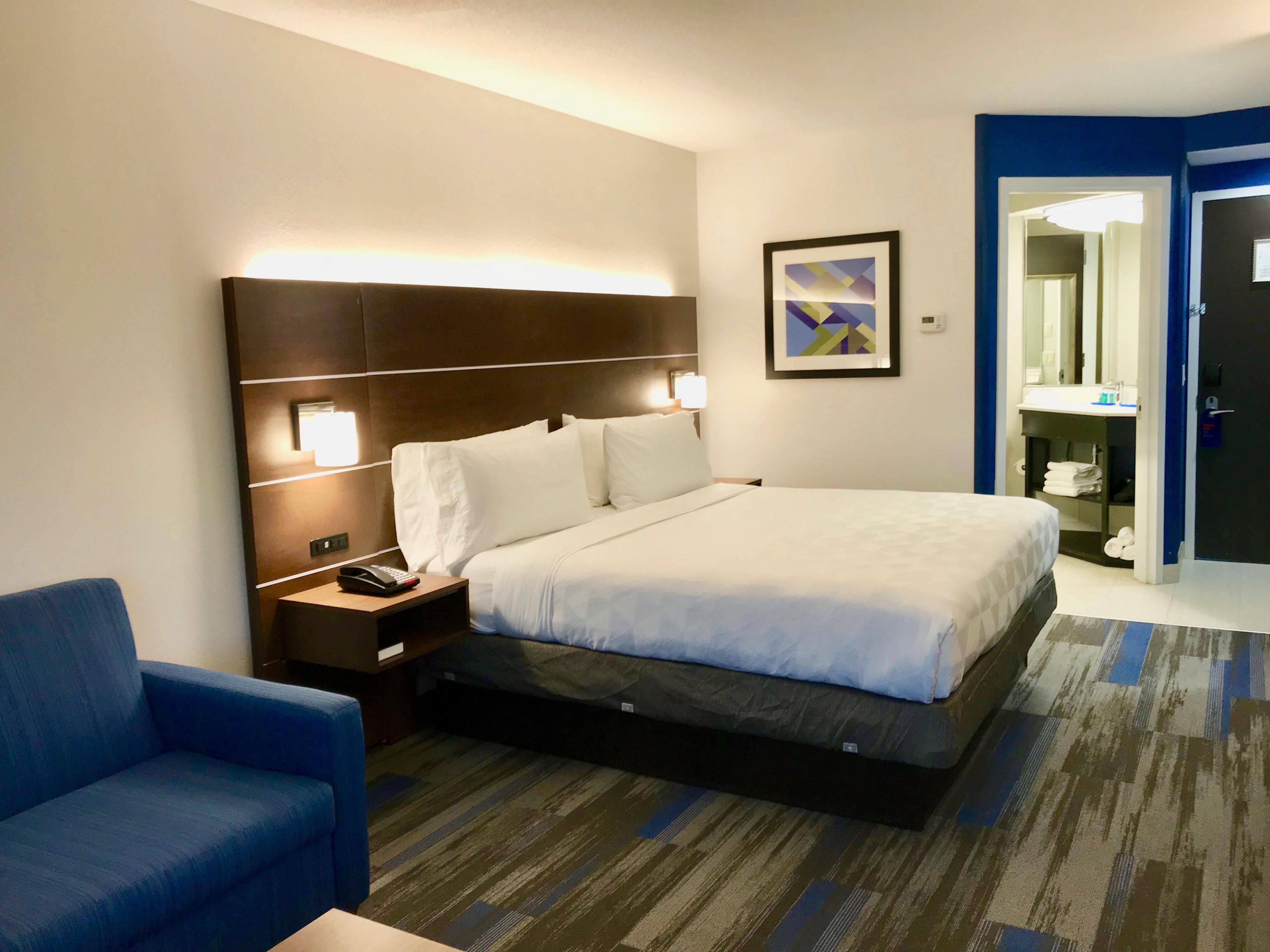 Affordable Hotel in Fishkill, NY | Holiday Inn Express Fishkill-Mid ...