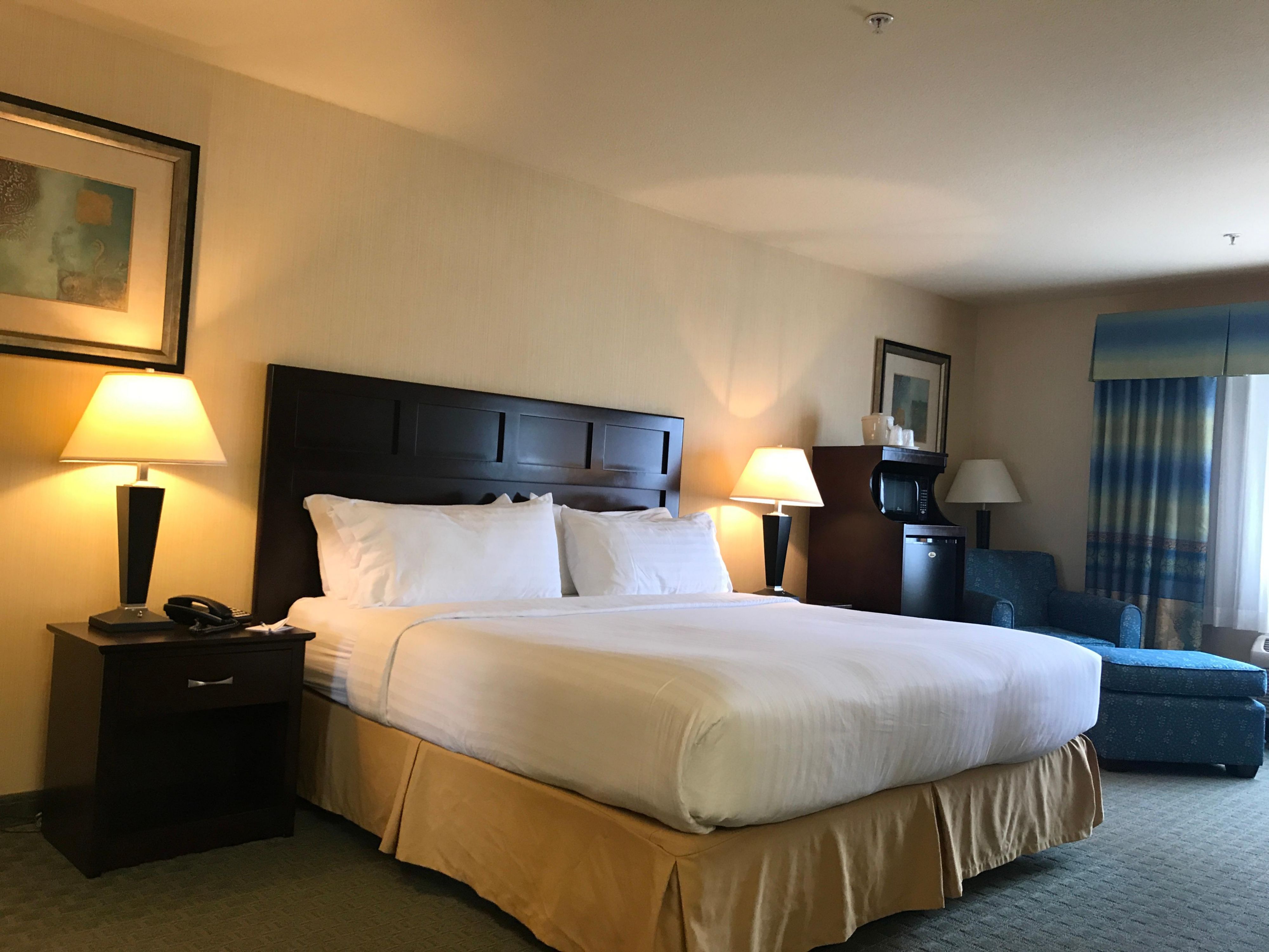 Holiday Inn Express Fort Bragg - Fort Bragg, United States