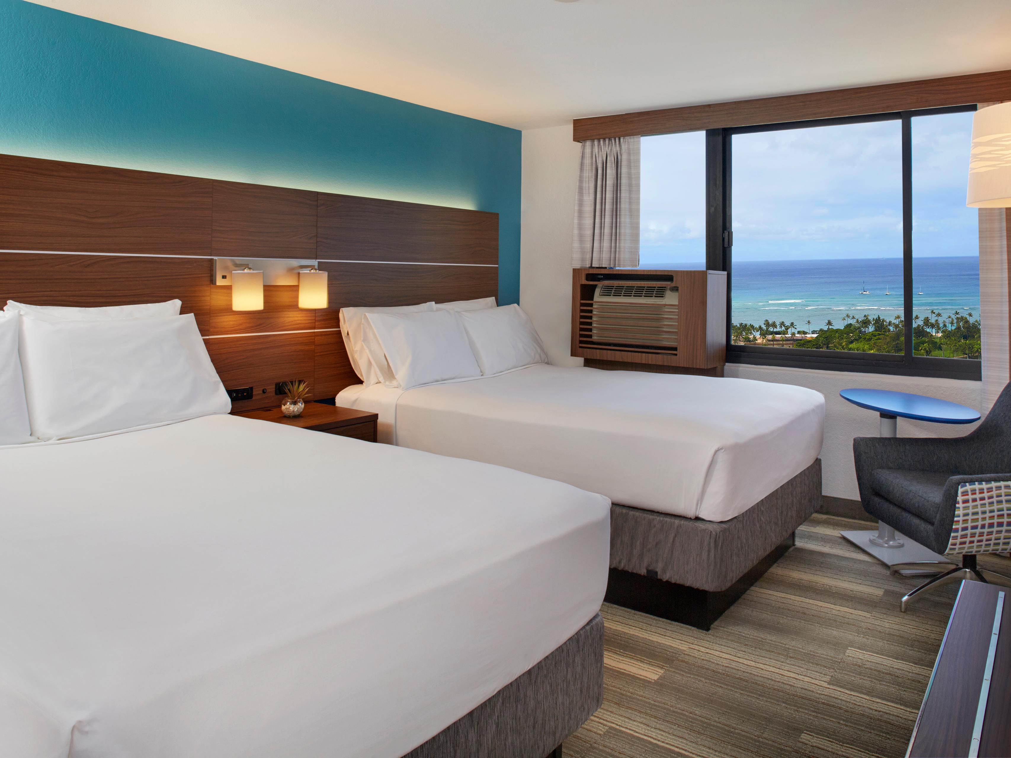 Affordable Waikiki Hotel | Holiday Inn Express Waikiki