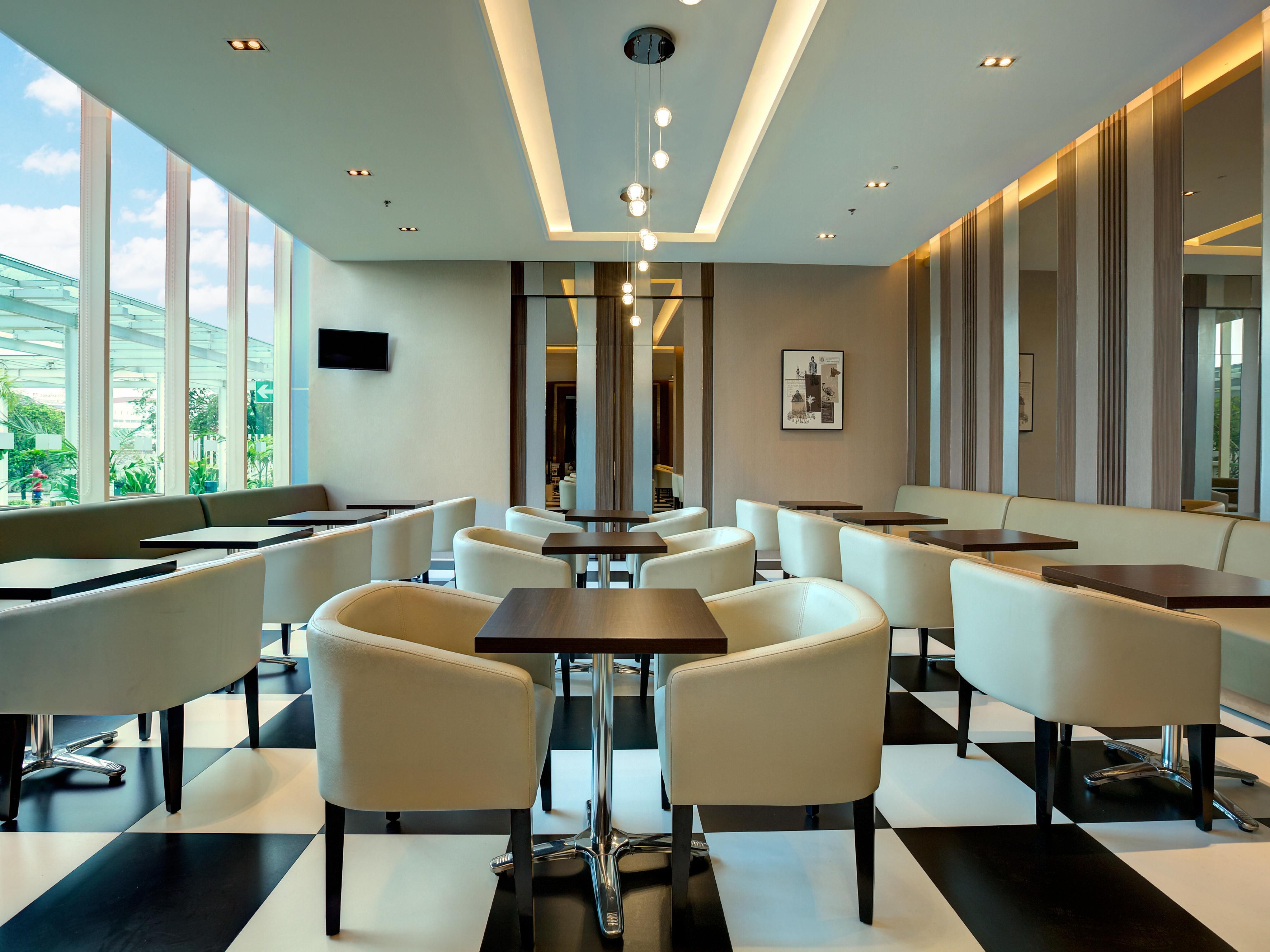 Holiday Inn Express Jakarta International Expo - Jakarta, Indonesia