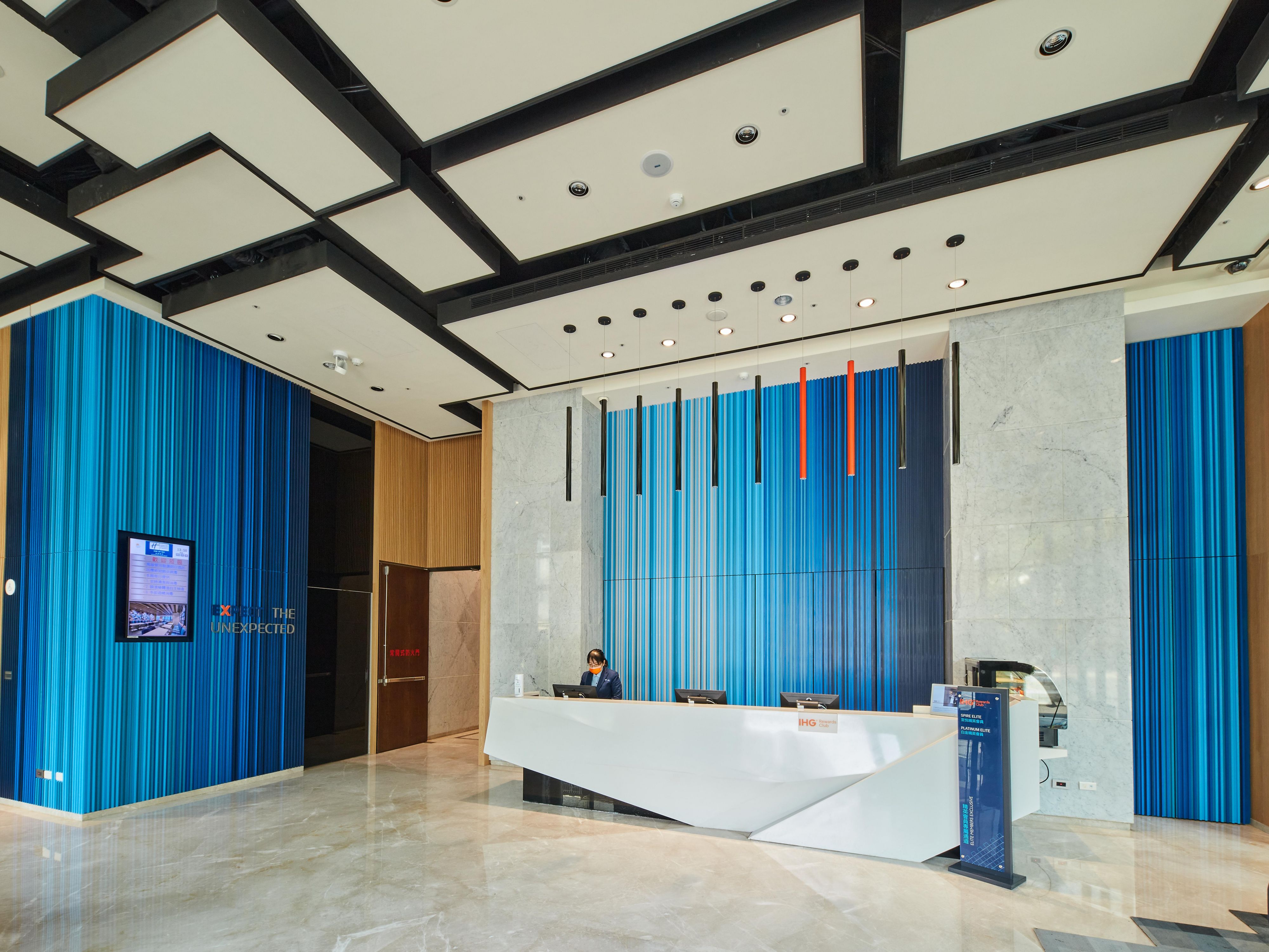 Hotel In Kaohsiung Holiday Inn Express Kaohsiung Love River