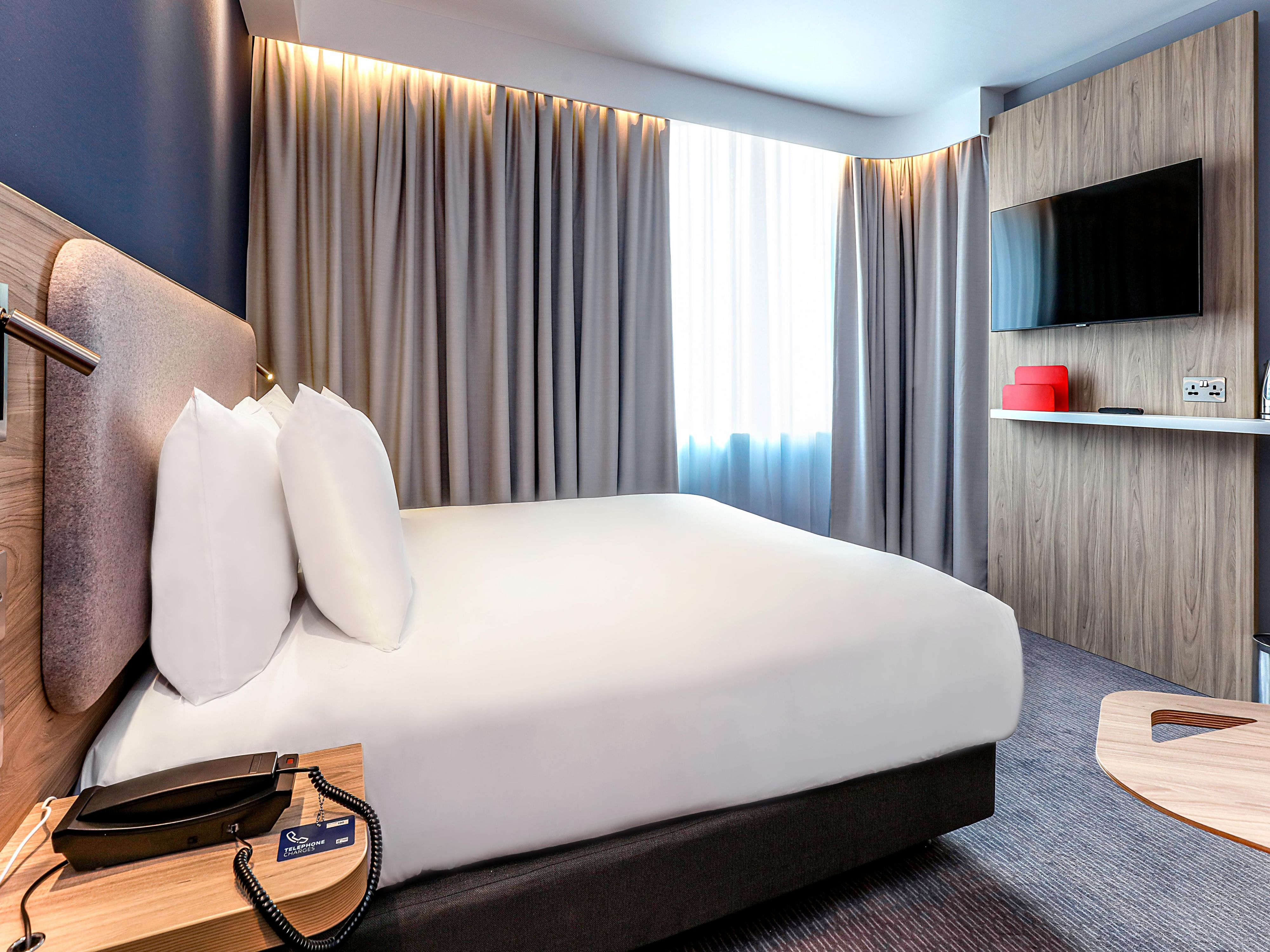 Holiday Inn Express Madrid - Airport - Madrid, Spain