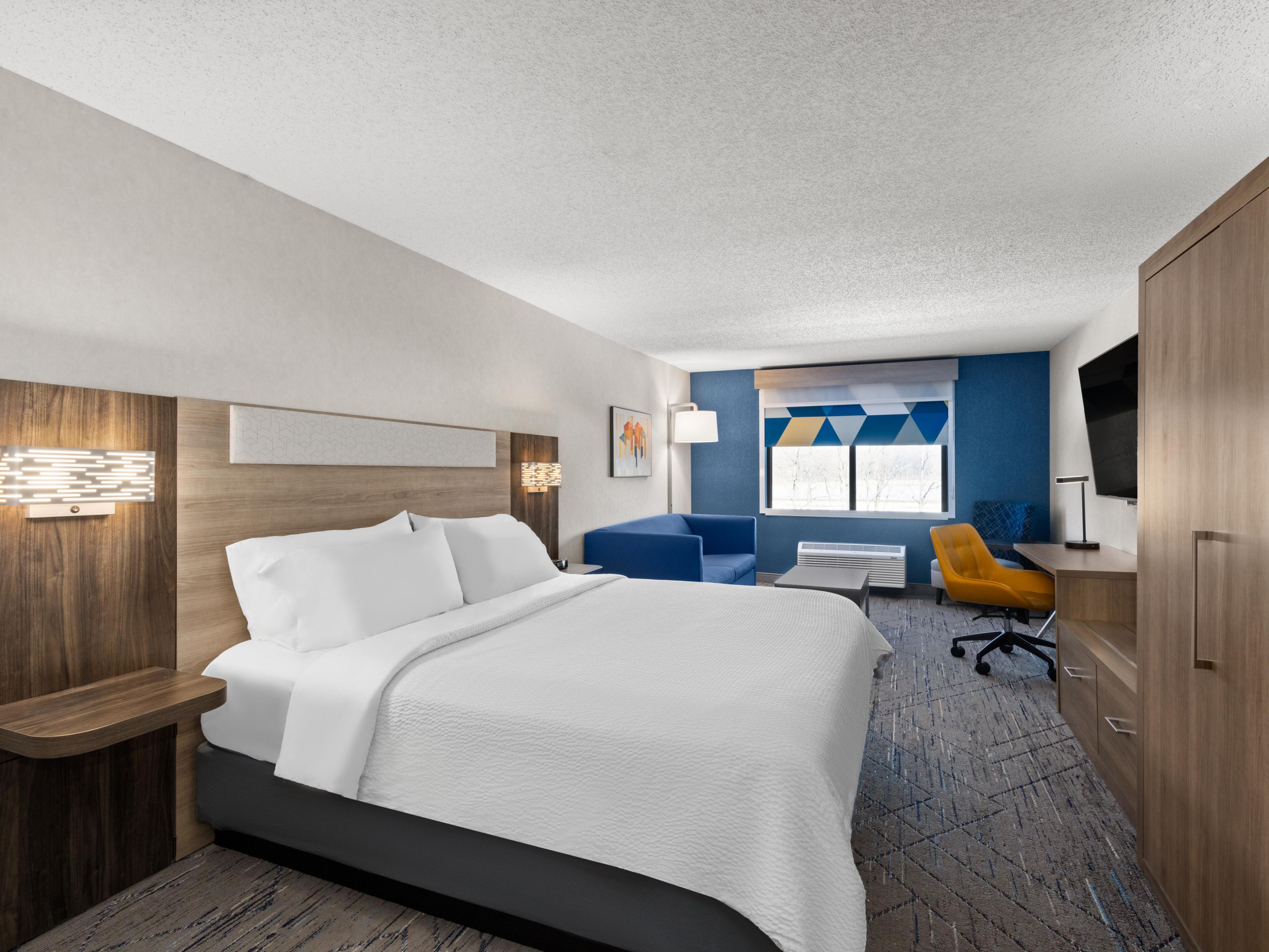 Holiday Inn Express Grove City (Outlet Center) Guest Room & Suite Options