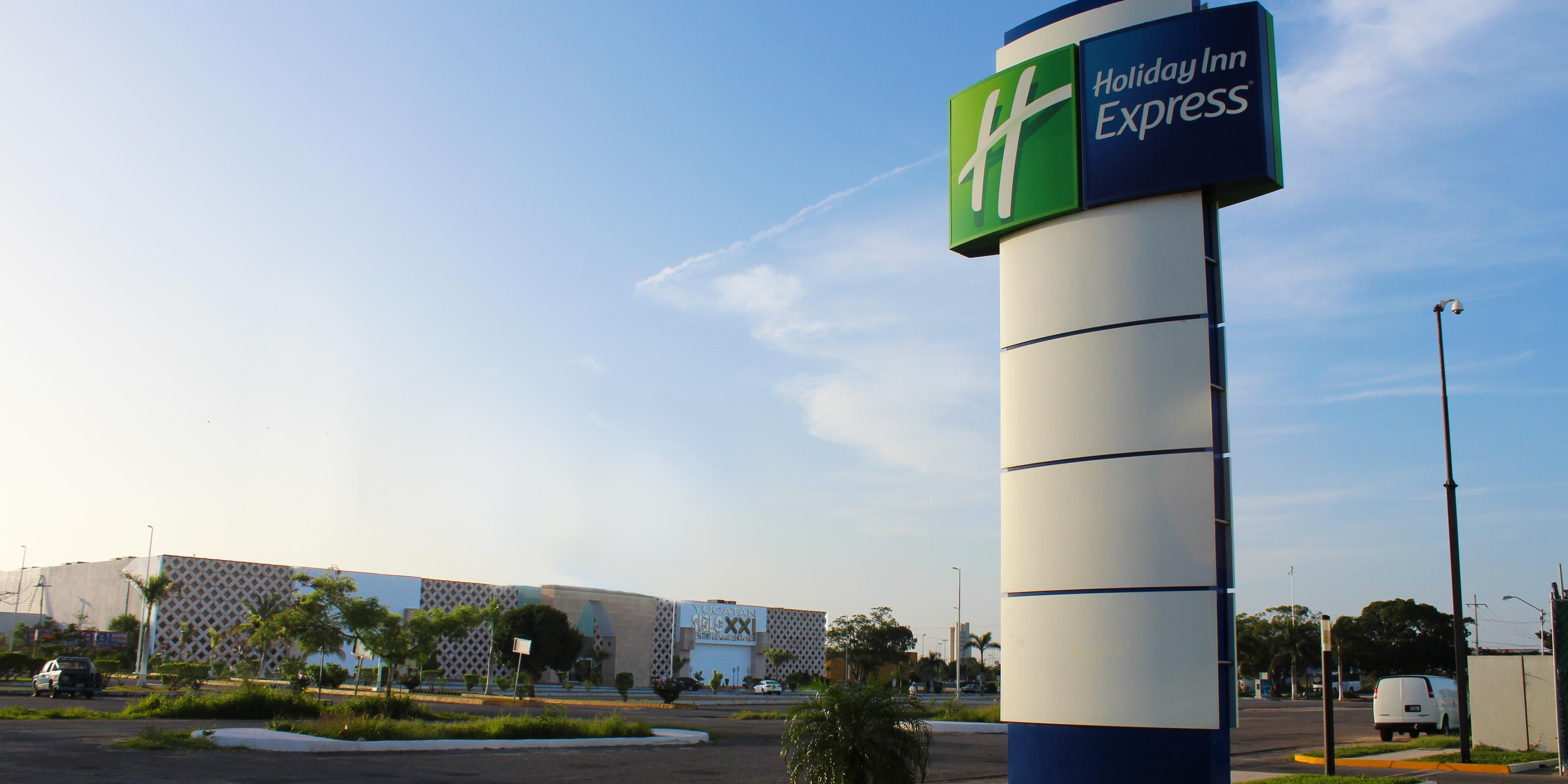 Holiday Inn Express Merida Map & Driving Directions | Parking Options ...