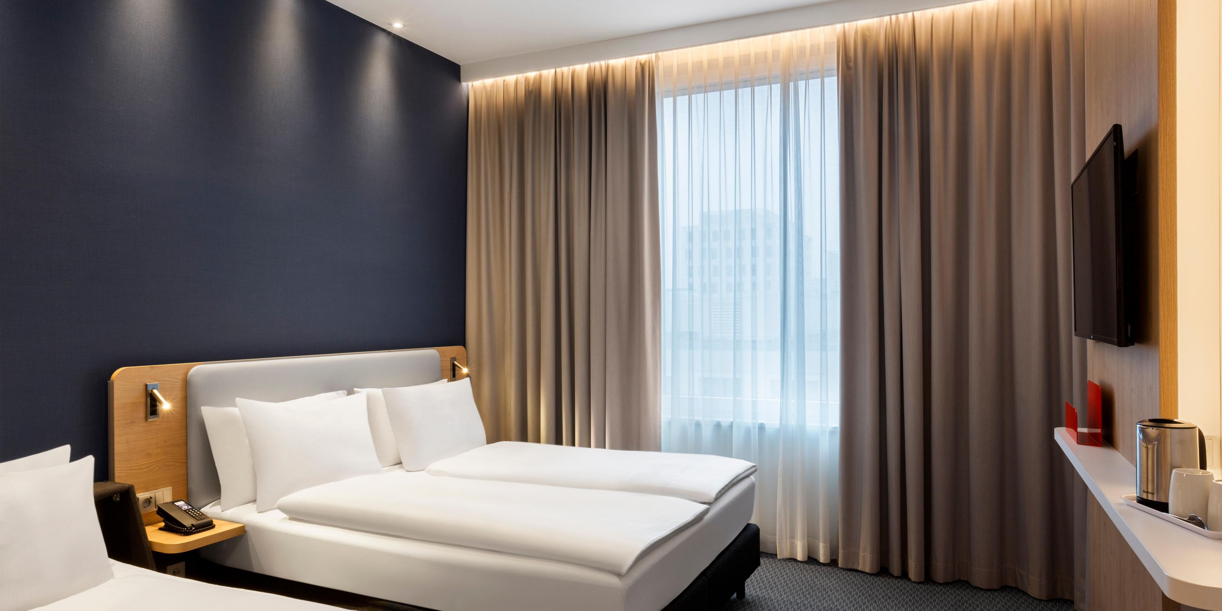 Hotel in Munich Germany | Holiday Inn Express Munich City West