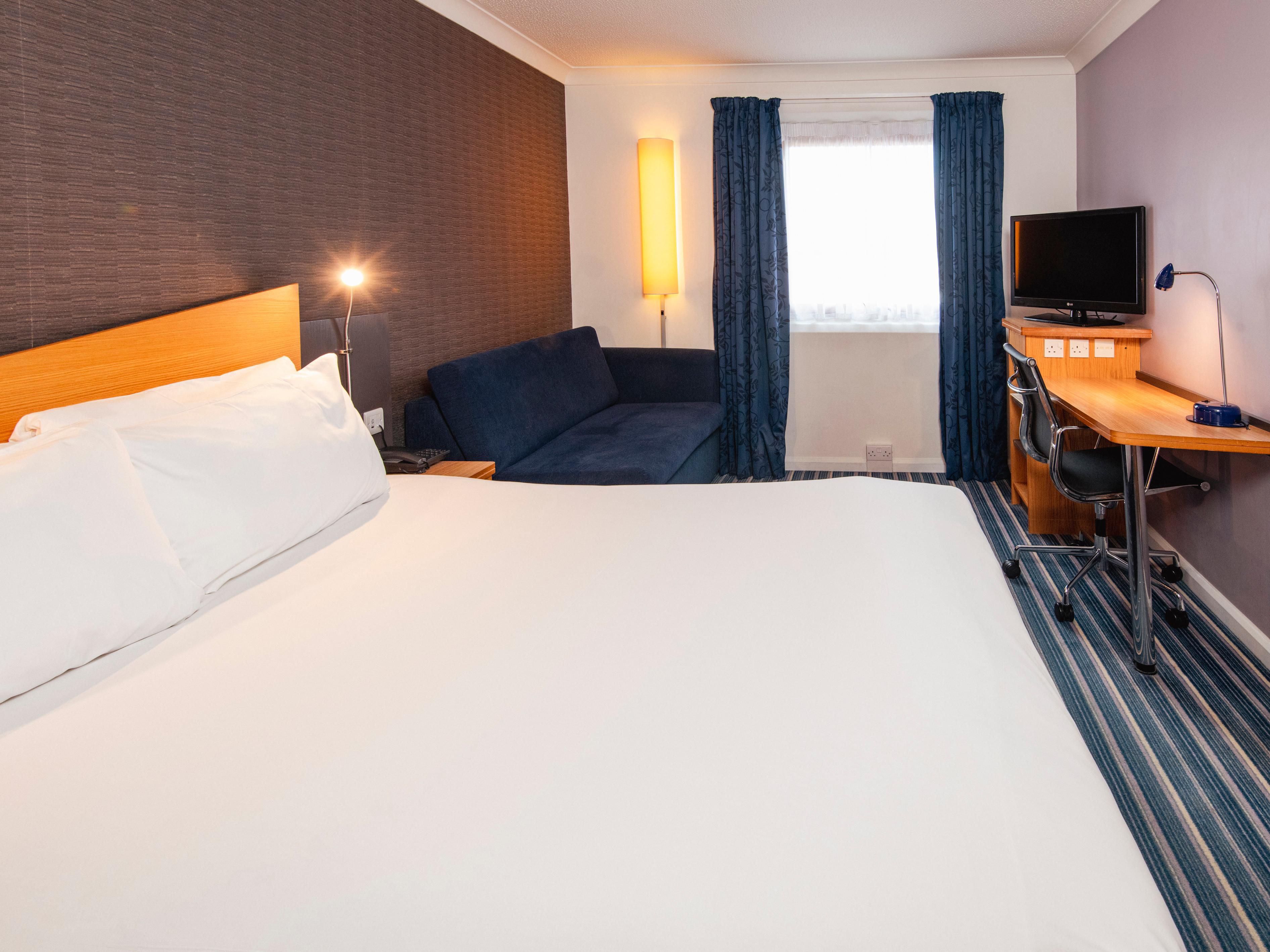 Holiday Inn Express Northampton - South Hotel by IHG