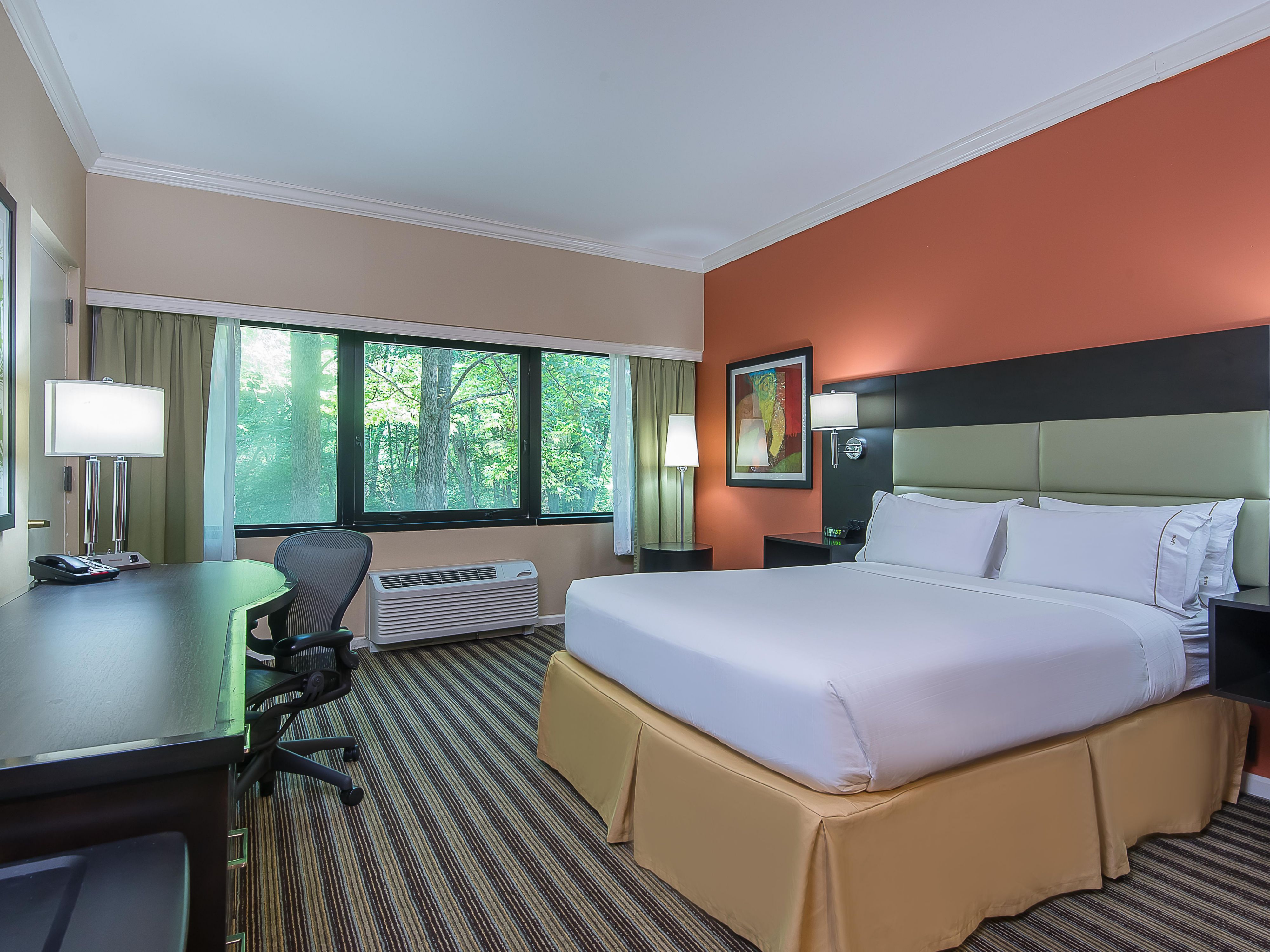 Princeton Hotel with Indoor Pools in NJ | Holiday Inn Express Princeton ...