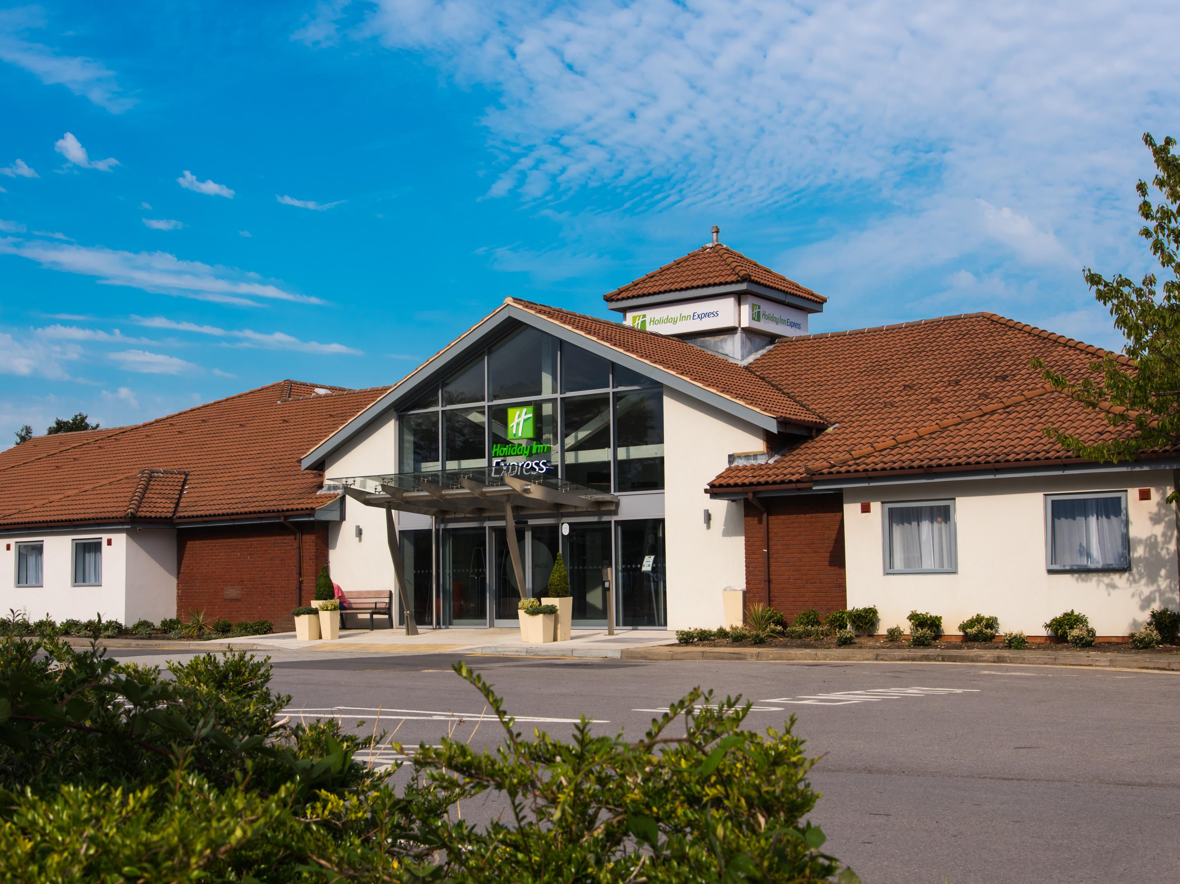 Cosham Hotels: Holiday Inn Express Portsmouth - North
