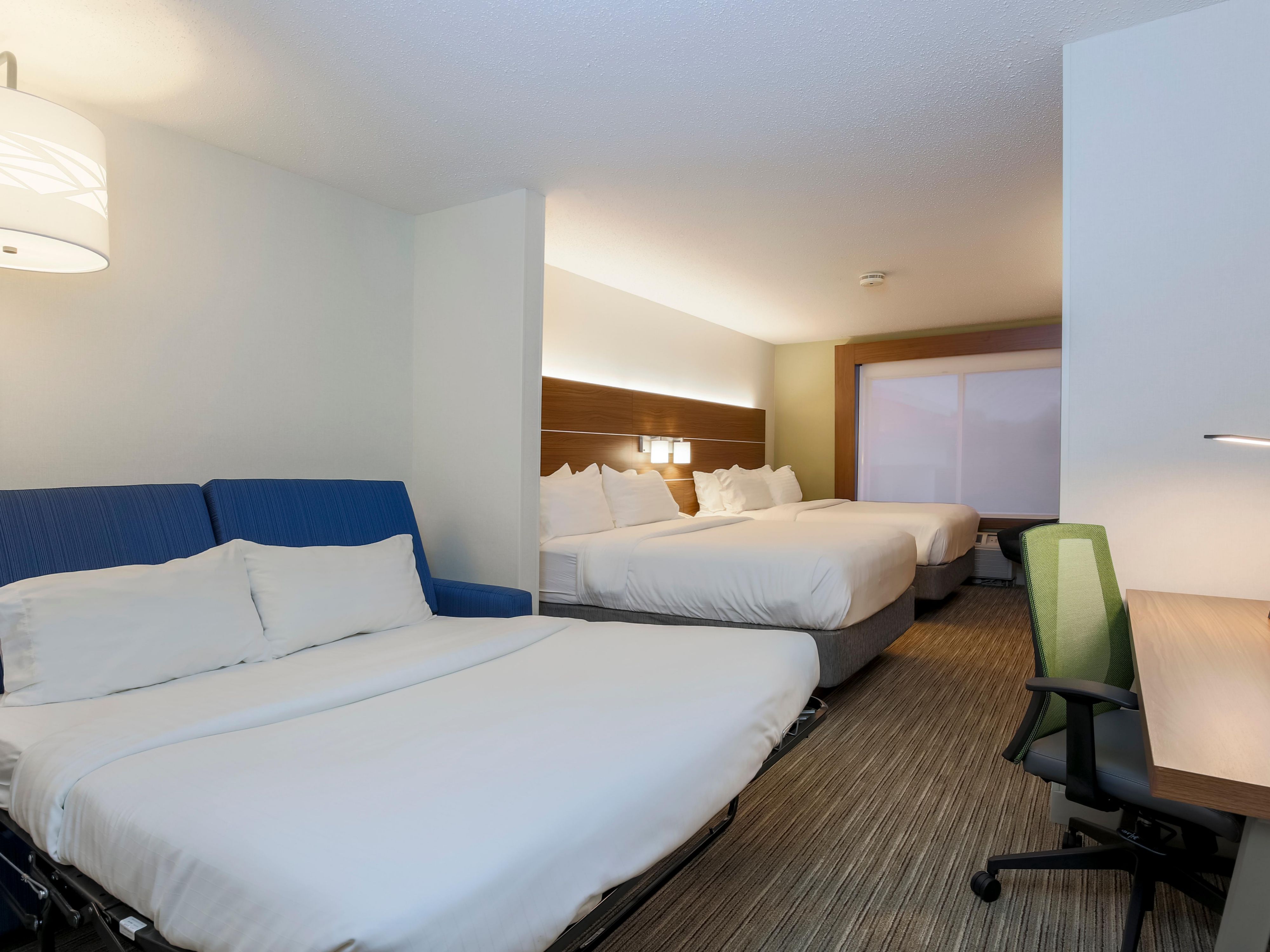 Holiday Inn Express Rochester NE - Irondequoit Guest Room & Suite Options