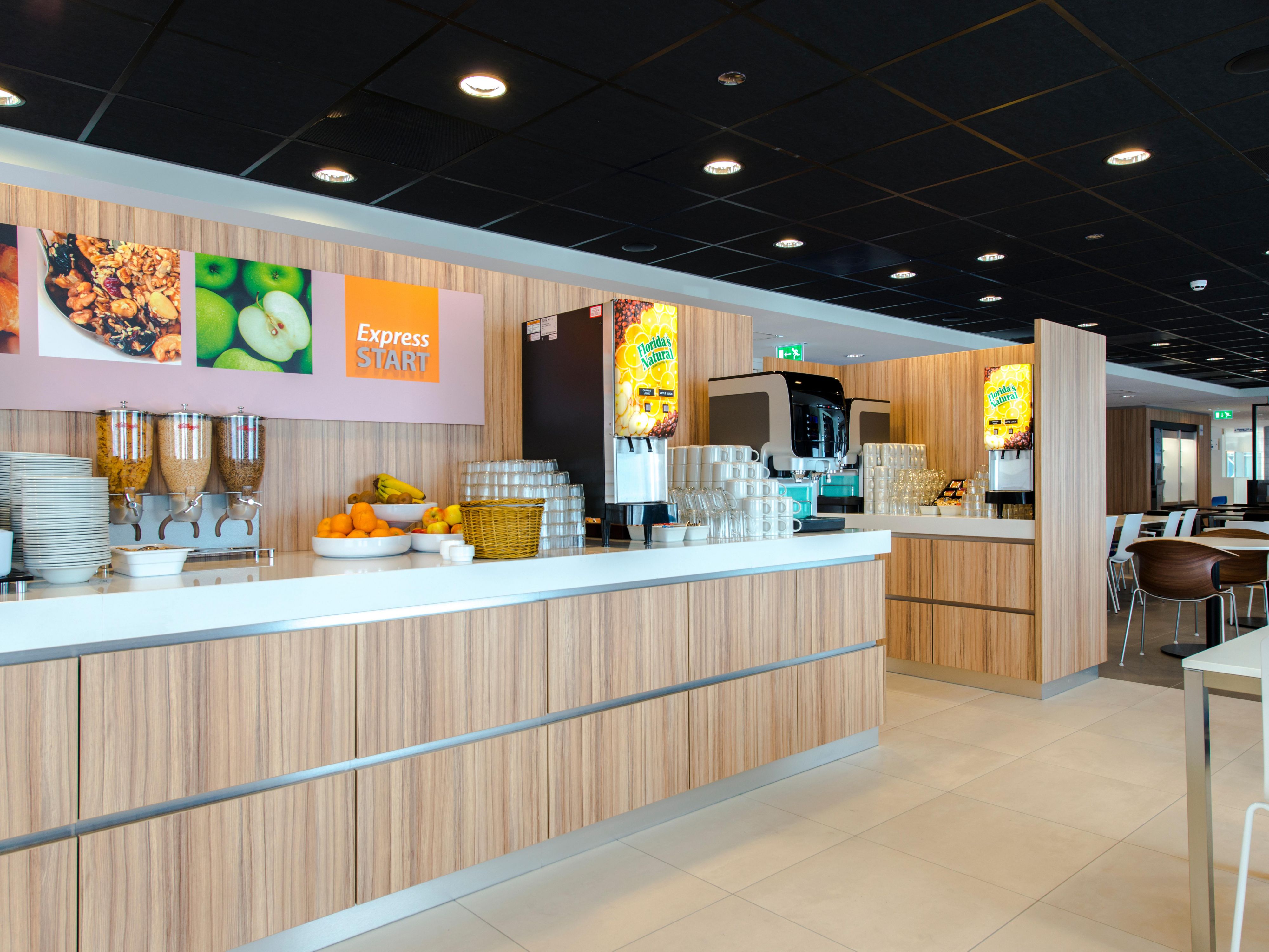 Holiday Inn Express Hotel Rotterdam - Central Station