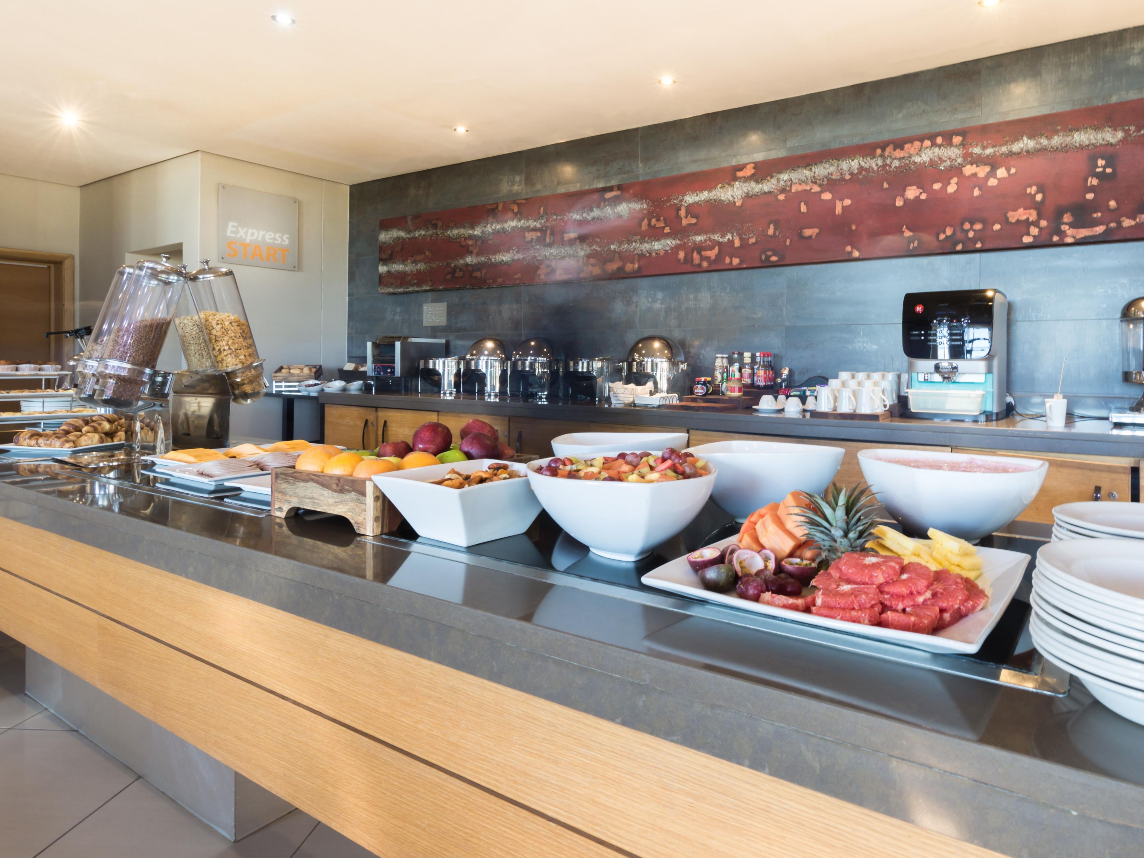 Holiday Inn Express Sandton - Woodmead Hotel by IHG