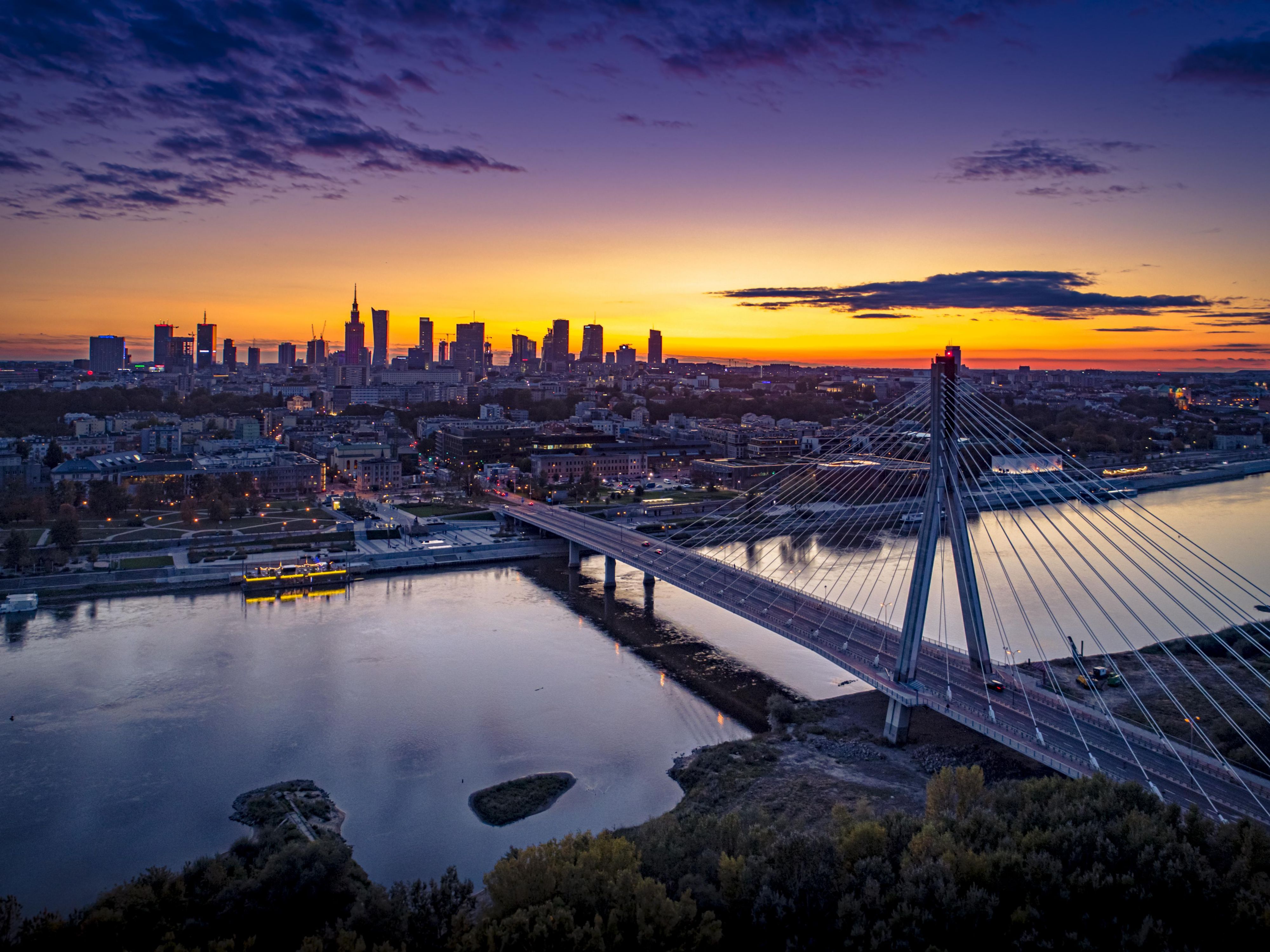 Holiday Inn Express Warsaw - The HUB - Warsaw,