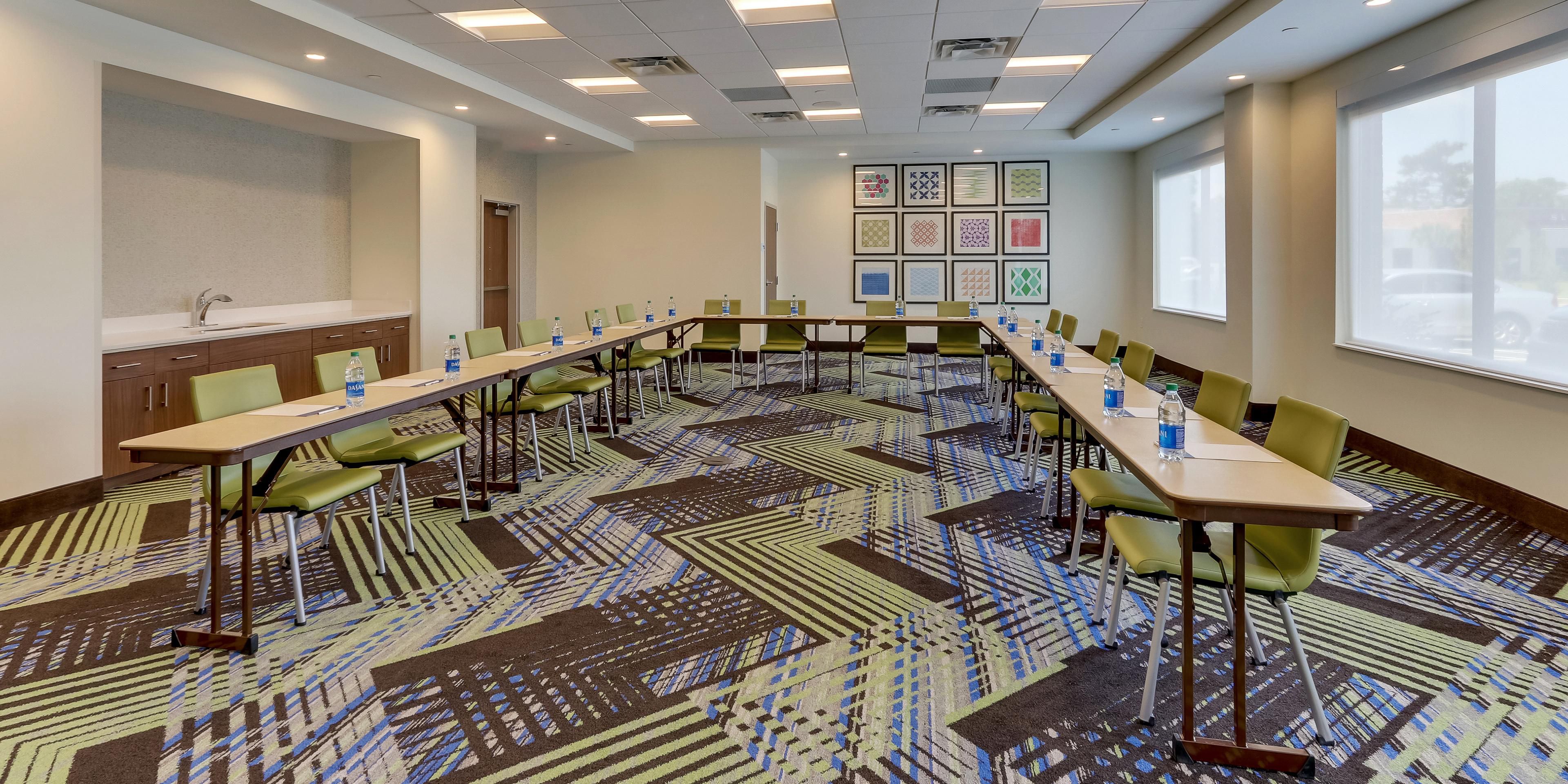 Holiday Inn Express Wilmington - Porters Neck - Wilmington,