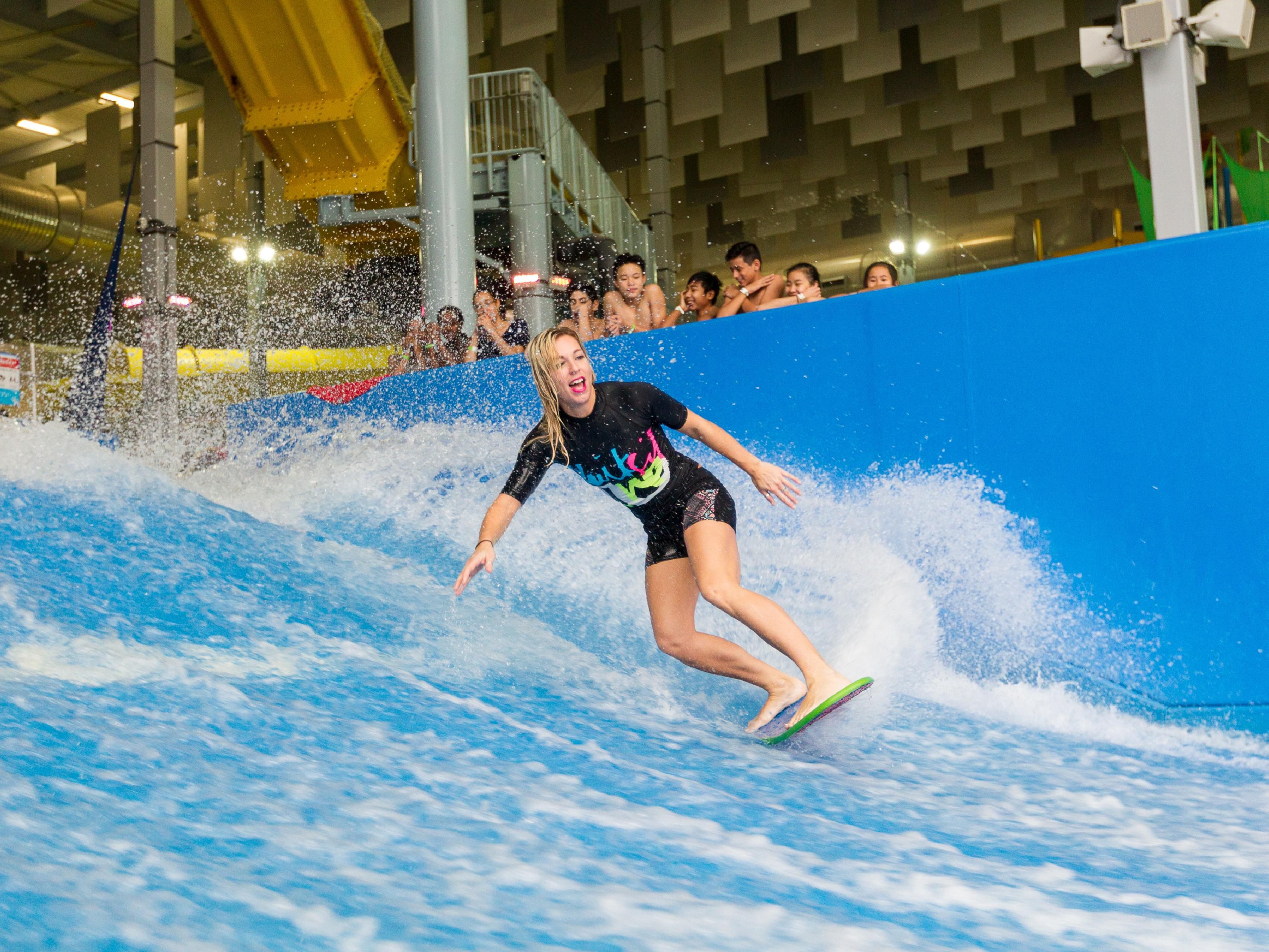 Holiday Inn Express Windsor Waterfront - Windsor, Canada