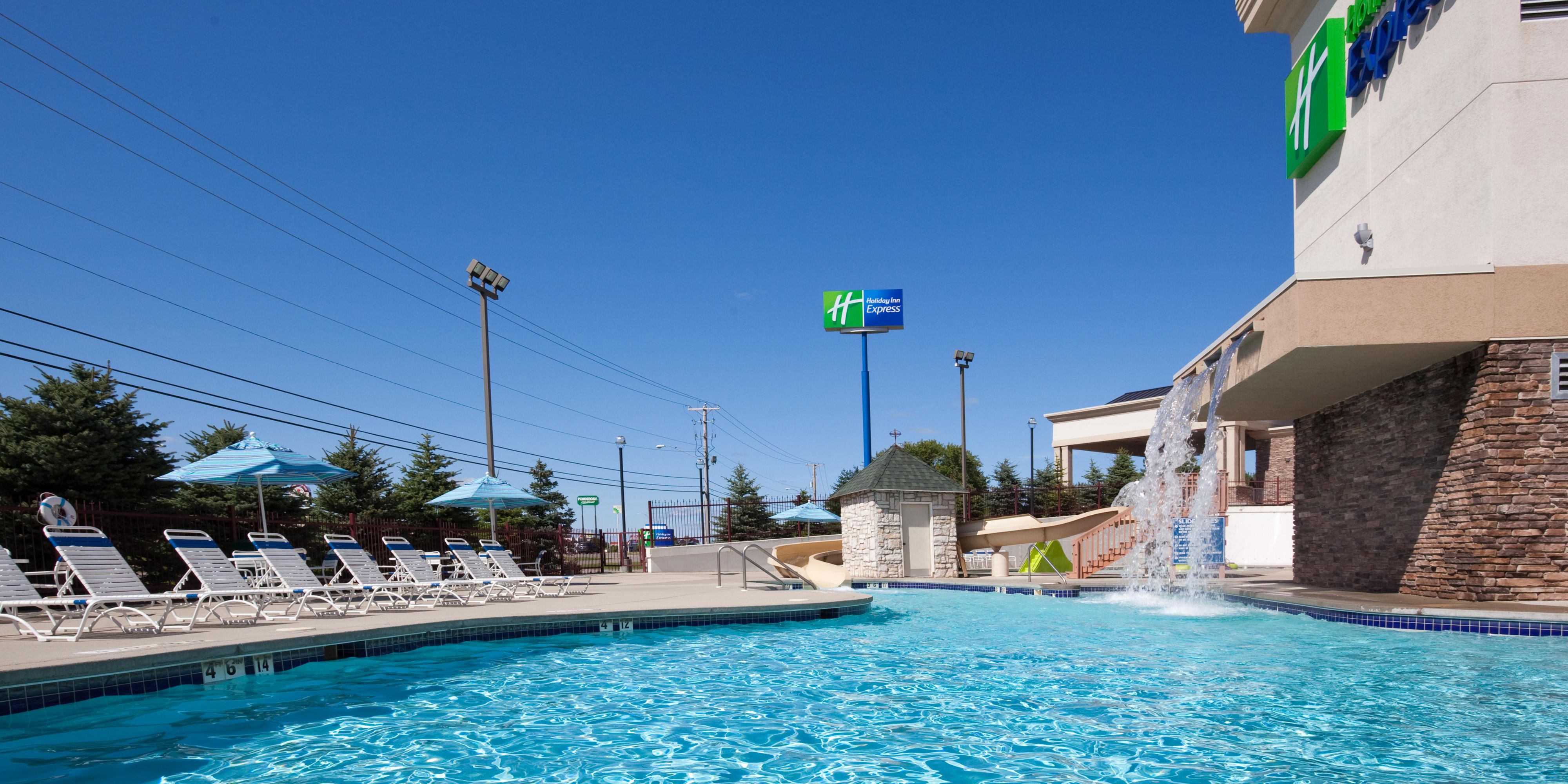 Wisconsin Dells Hotel near Lake Delton | Holiday Inn Express Wisconsin ...