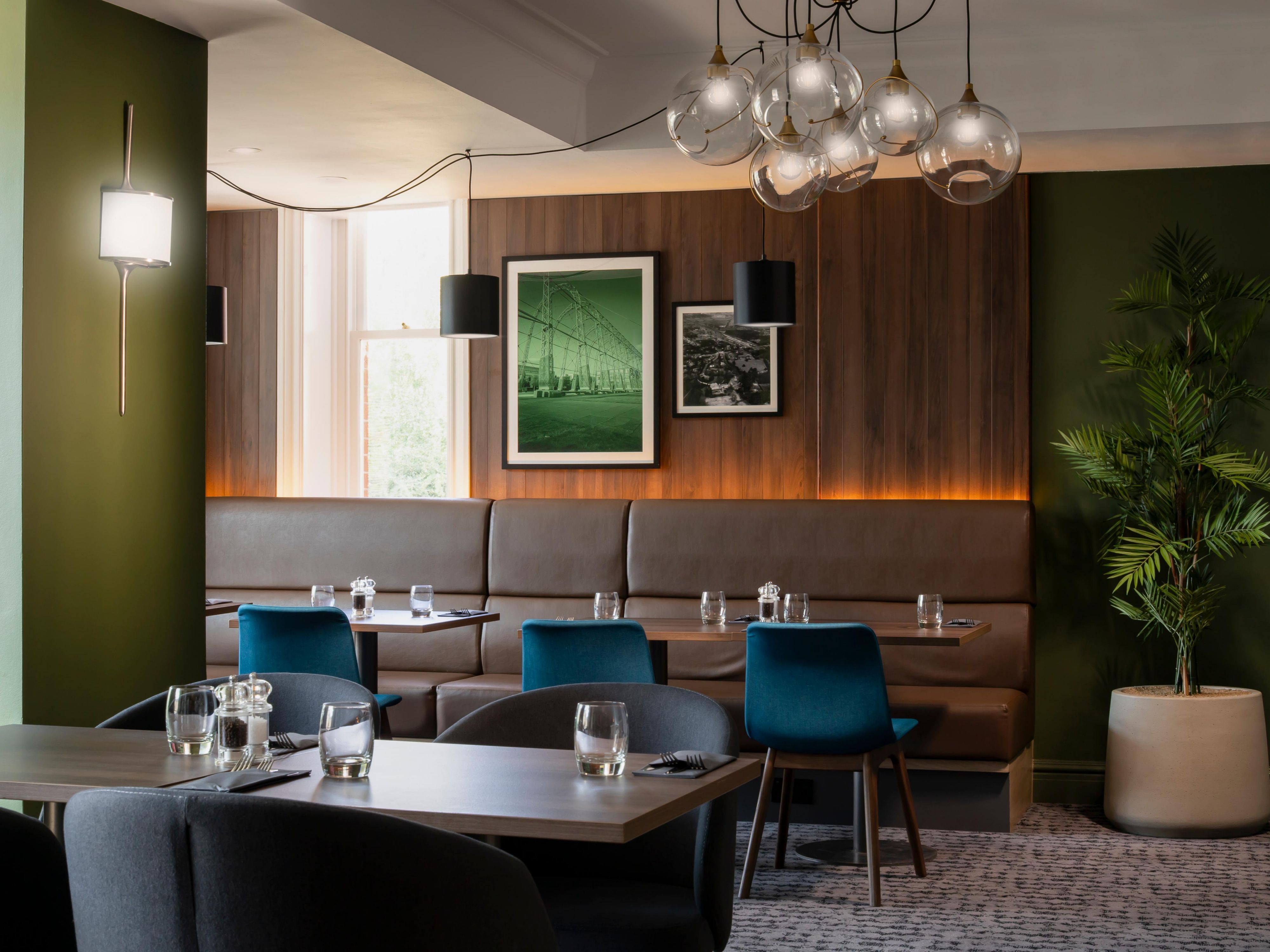 Hotels Near Farnborough: Holiday Inn Farnborough
