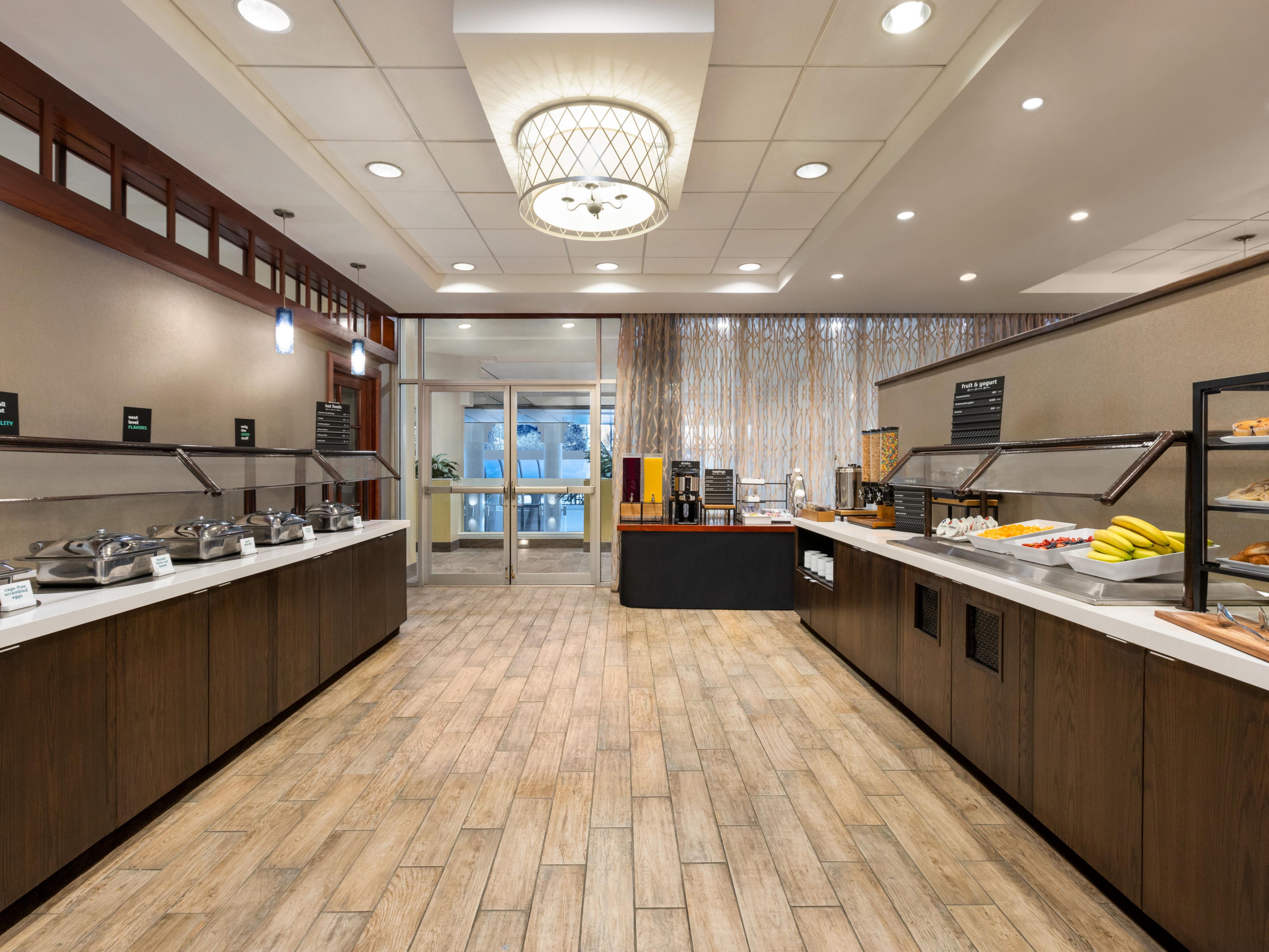 Maryland Hotel with Indoor Pool near Rio Gaithersburg | Holiday Inn ...