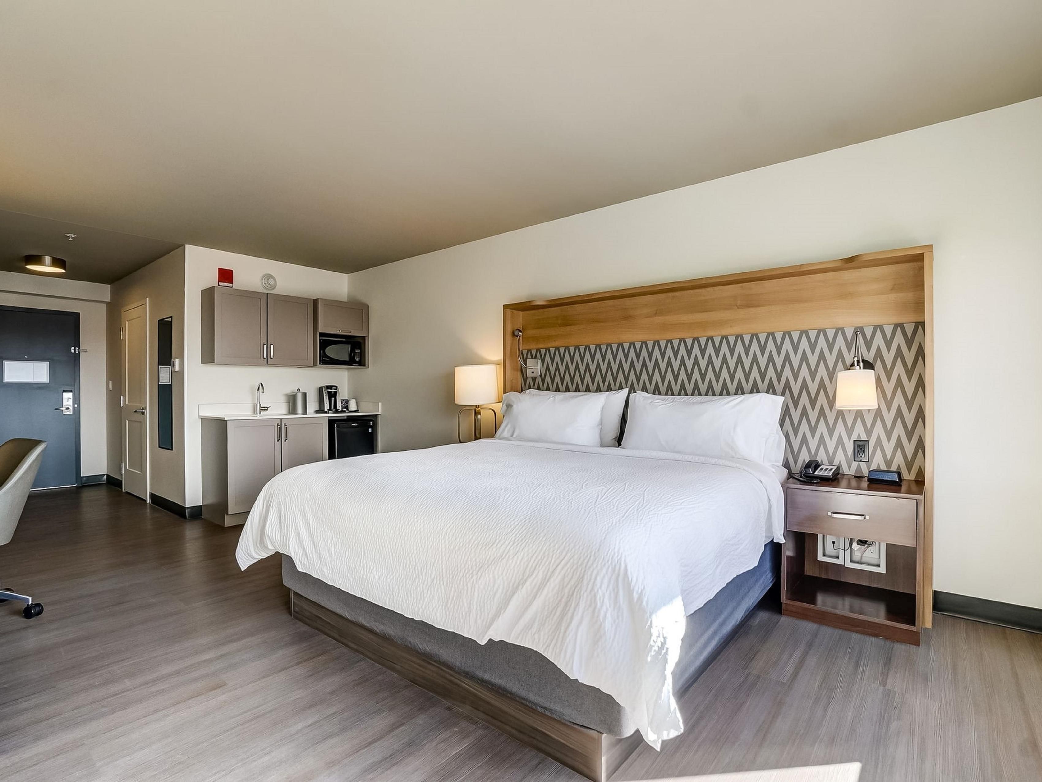 Hotel in Ottawa | Holiday Inn Gatineau – Ottawa