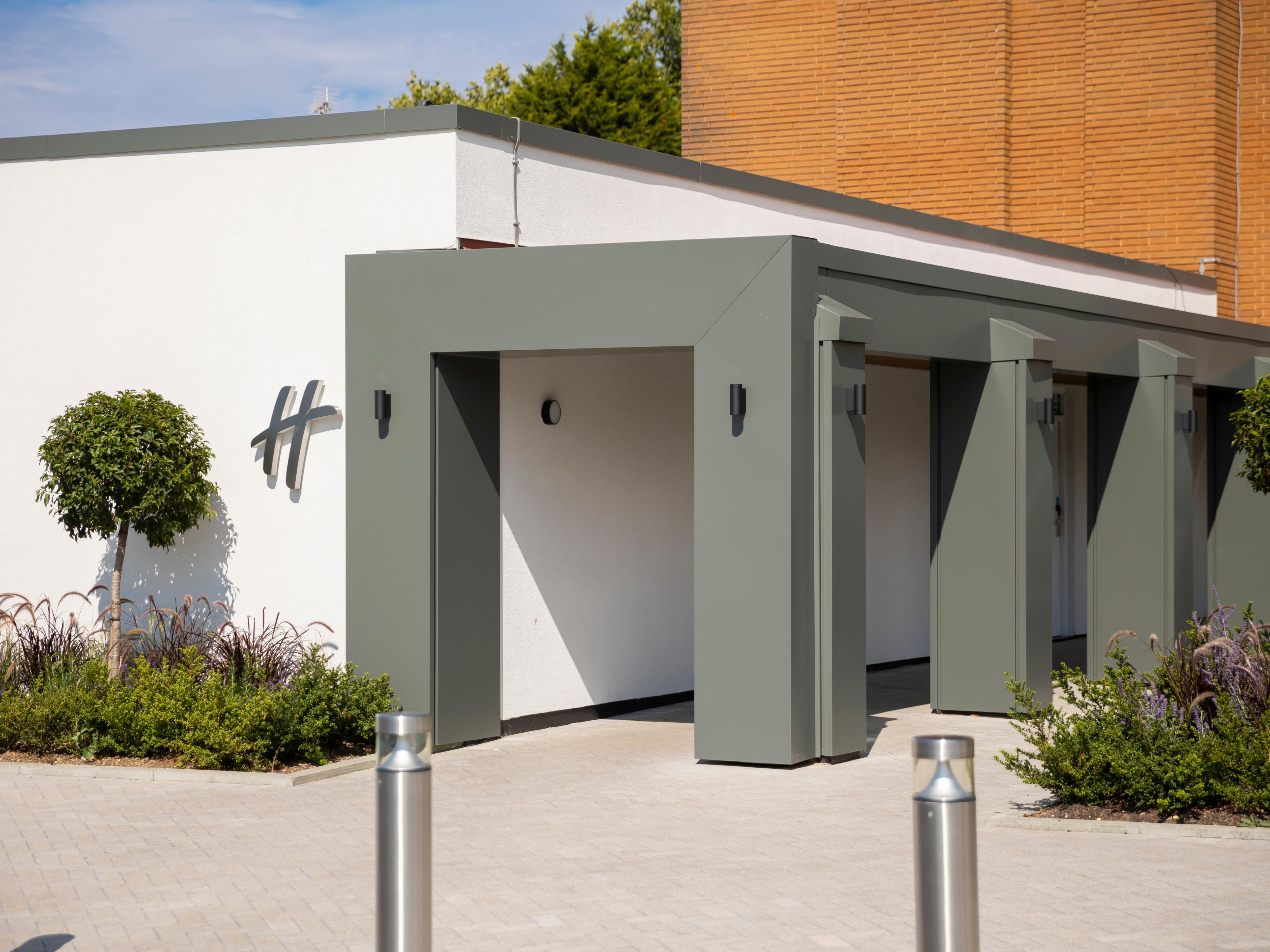 Gatwick Airport Hotel (LGA) | Holiday Inn London - Gatwick Airport