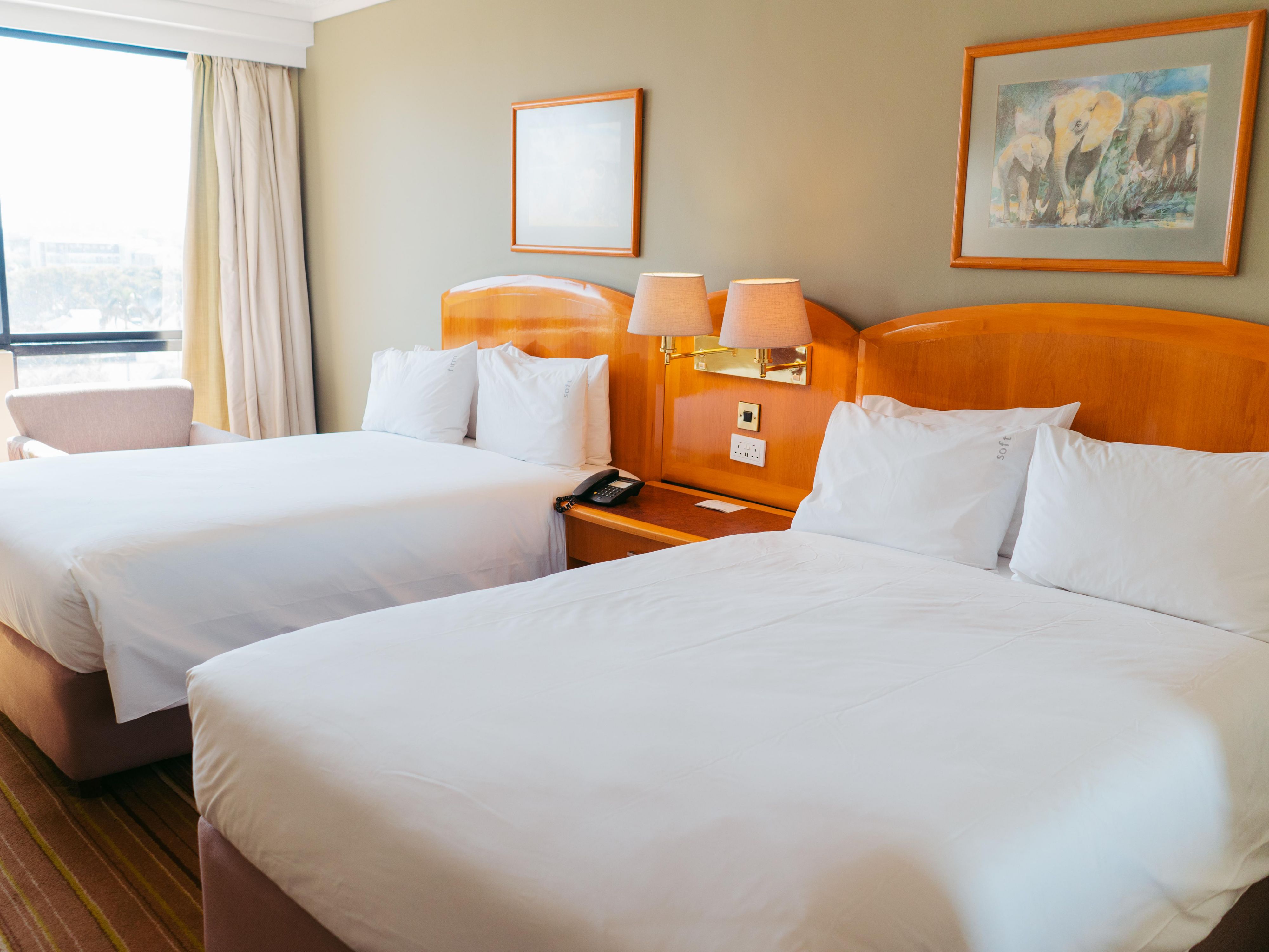 Hotel in Harare | Holiday Inn Harare Hotel