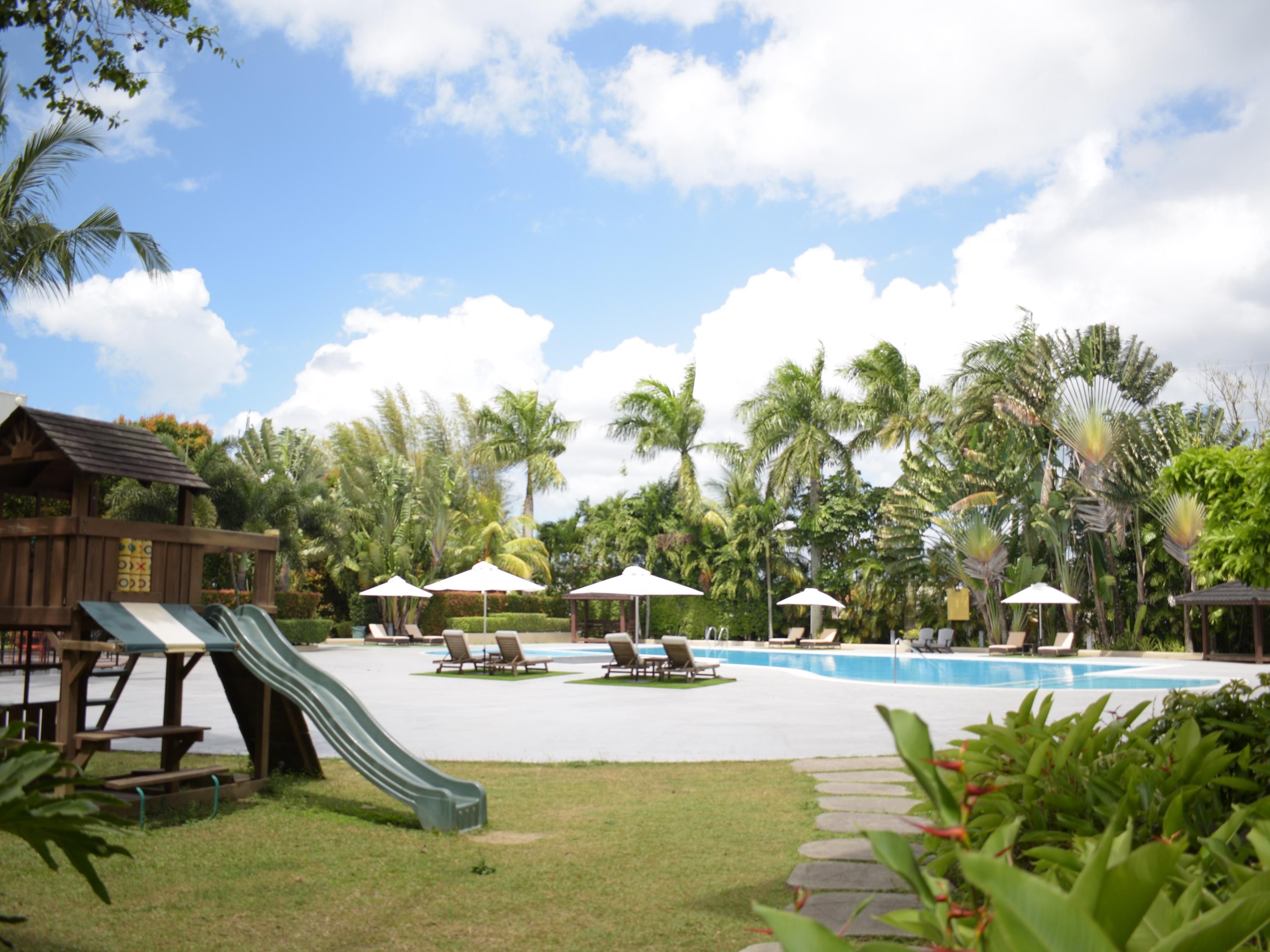 Hotel in Batangas | Holiday Inn Hotel & Suites Batangas LimaPark Hotel