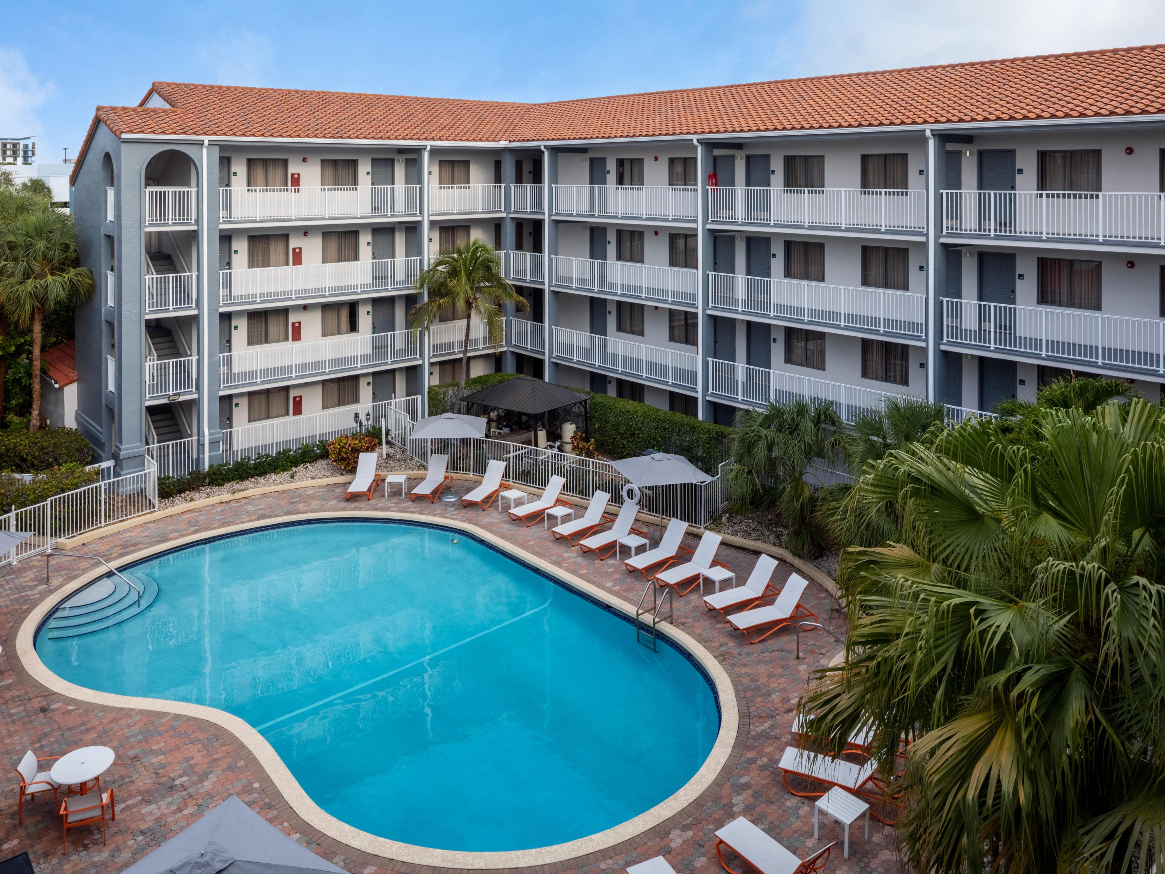 Holiday Inn Hotel & Suites Boca Raton - North - Free Internet & More