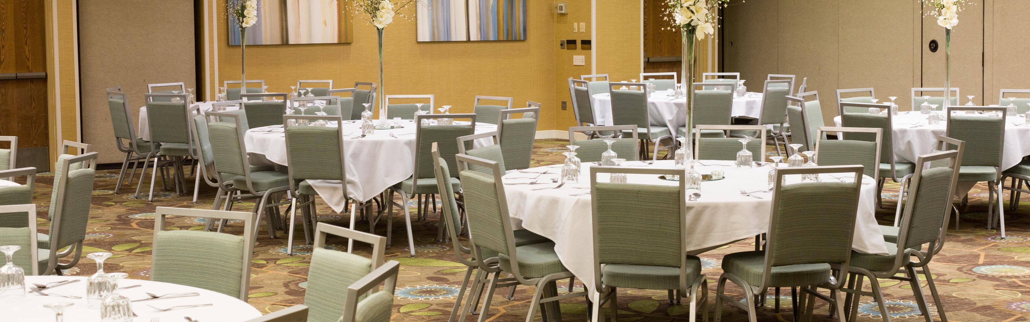 Meeting rooms in Bolingbrook | Holiday Inn Hotel & Suites Bolingbrook ...