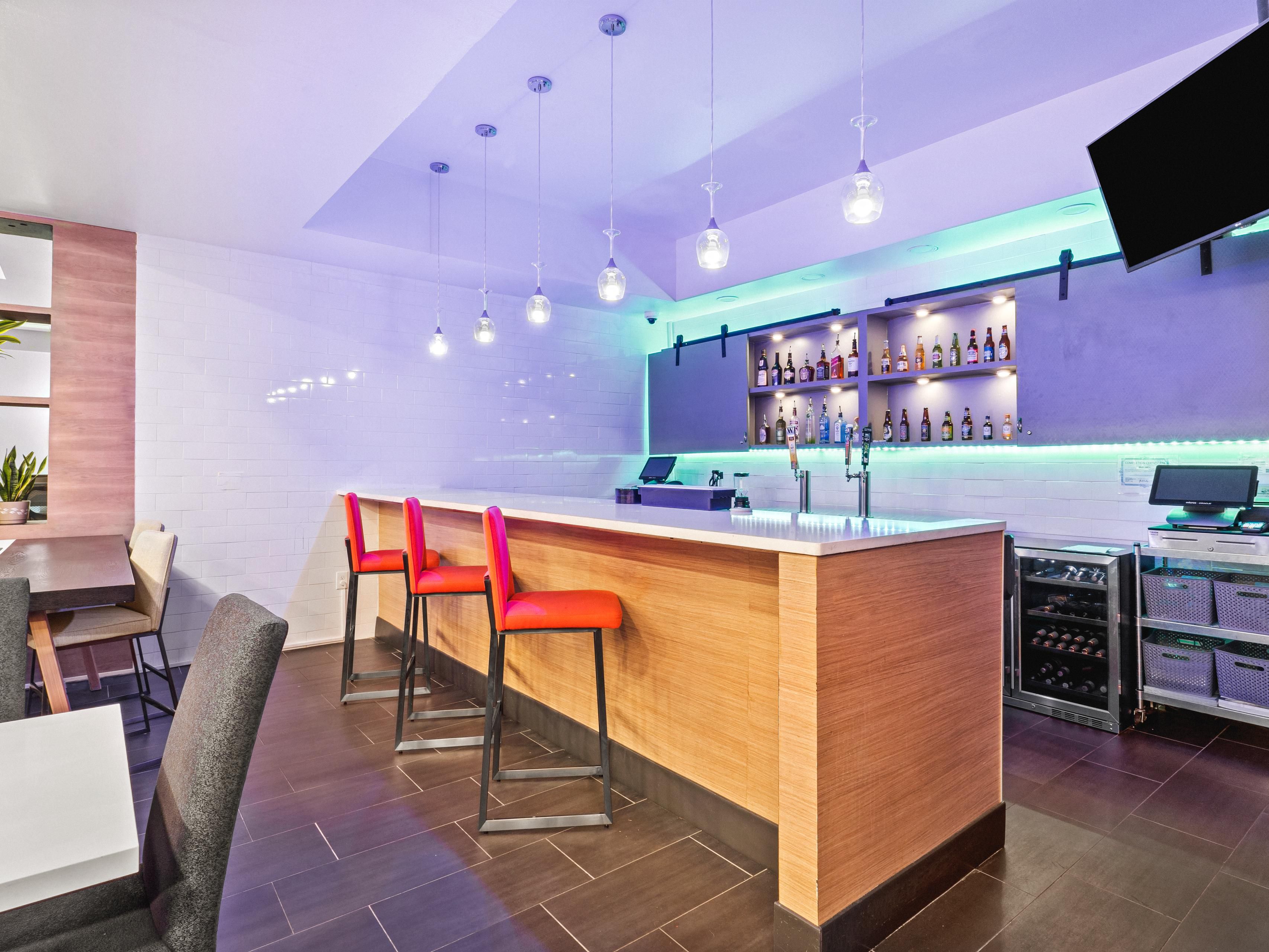 Hotel In Bothell, WA | Holiday Inn & Suites Bothell - Seattle Northeast