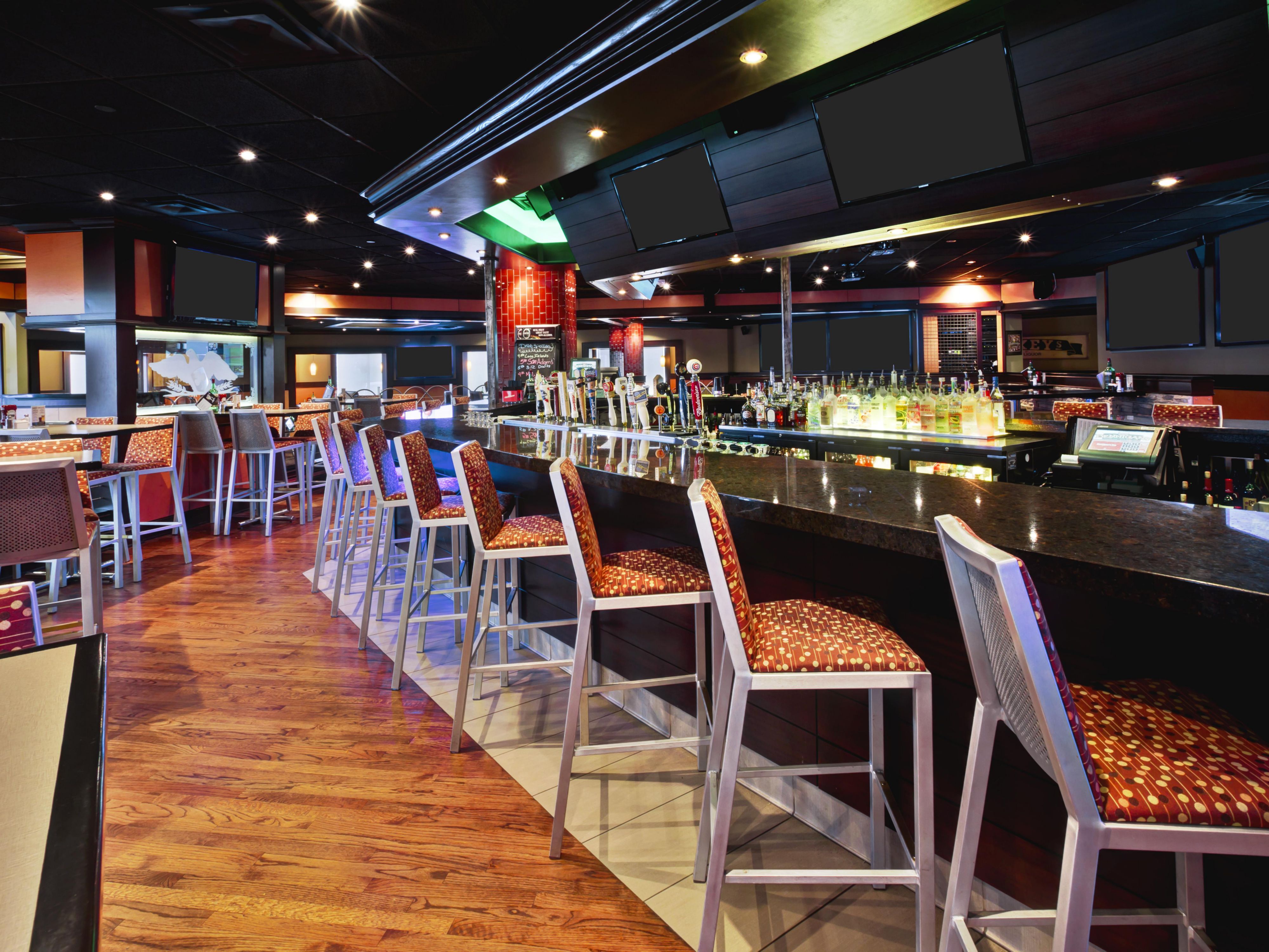 Hotel in Elgin | Holiday Inn Hotel & Suites Chicago Northwest - Elgin Hotel