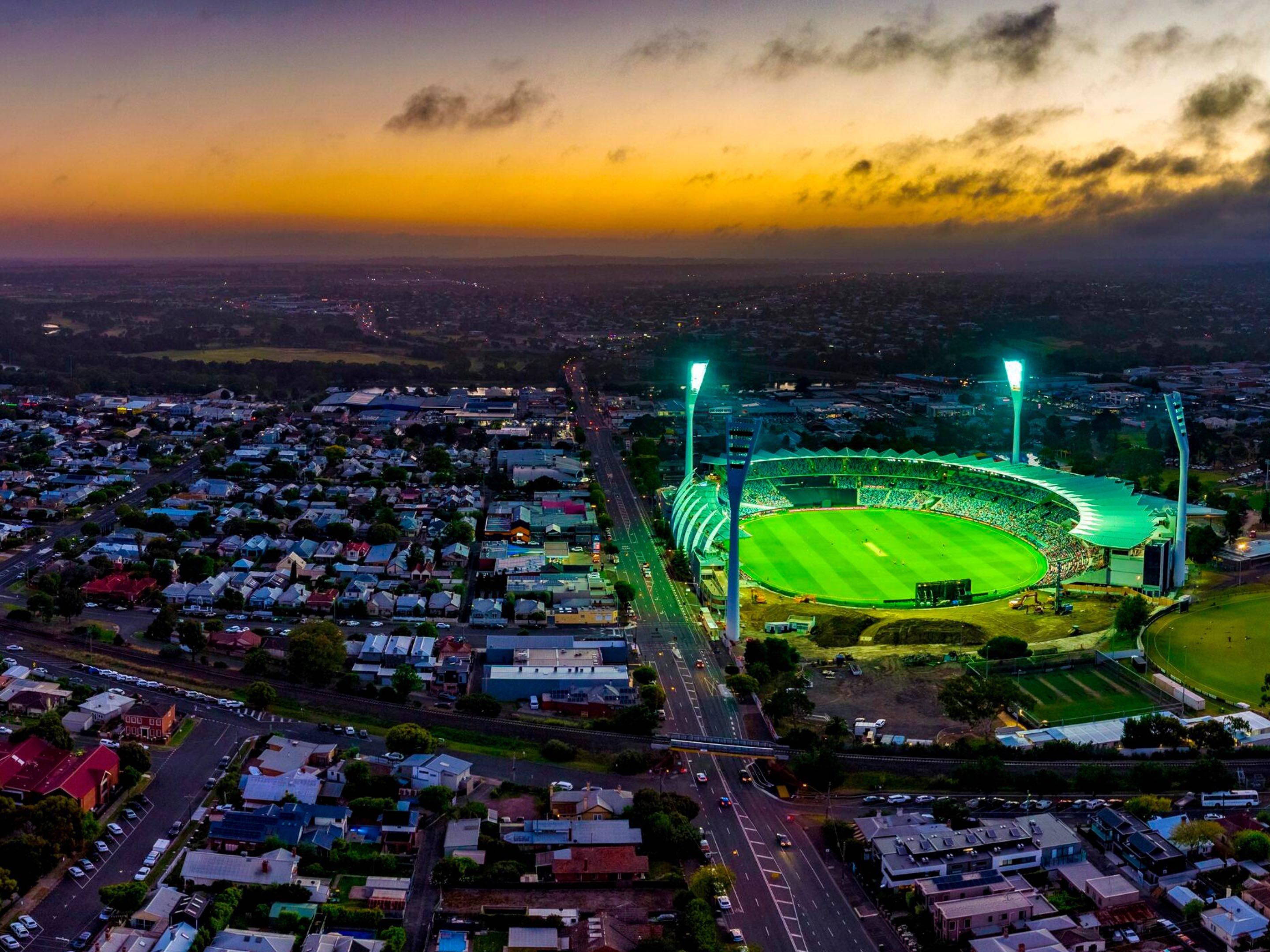 Hotel in Geelong | Holiday Inn Hotel & Suites Geelong Hotel