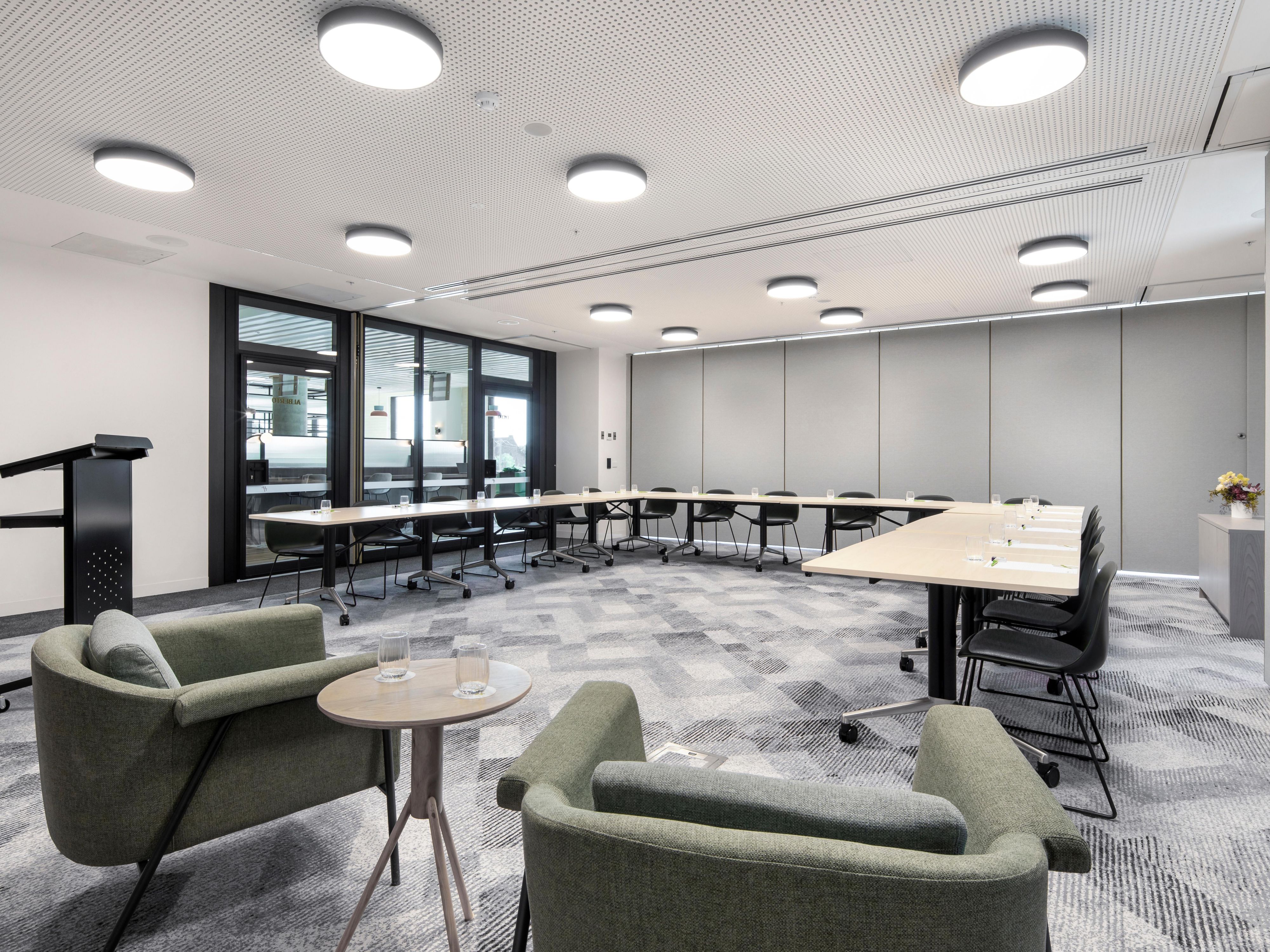Meeting rooms in Geelong | Holiday Inn Hotel & Suites Geelong - Hotel ...