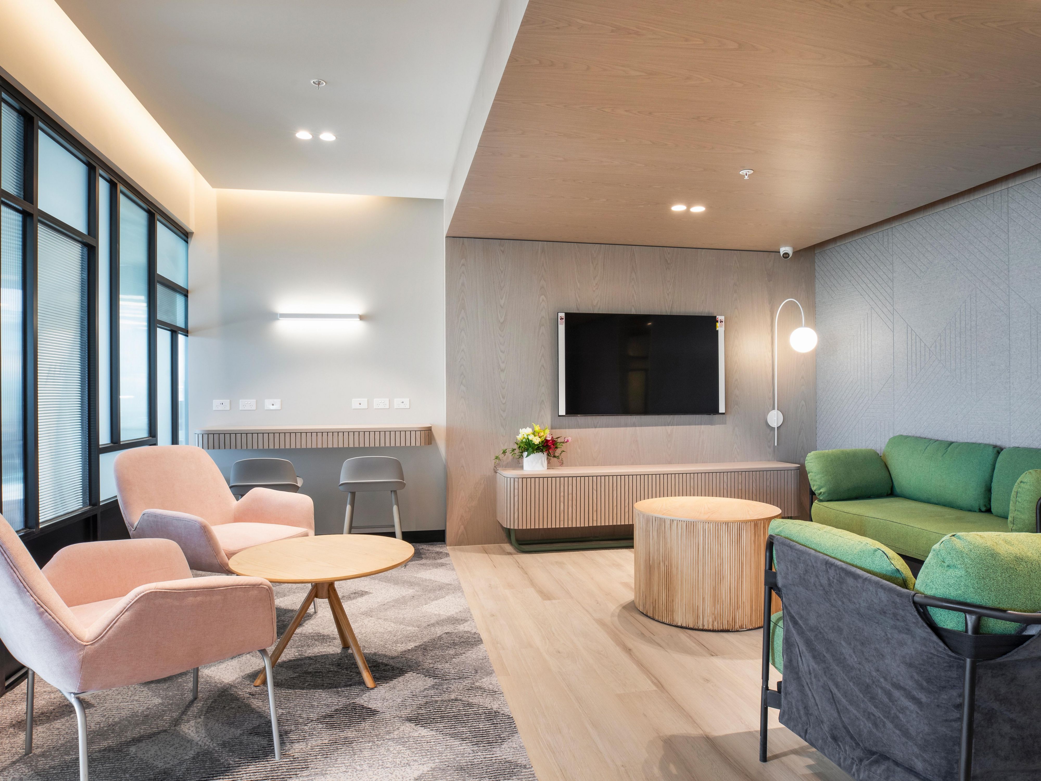 Hotel in Geelong | Holiday Inn Hotel & Suites Geelong Hotel