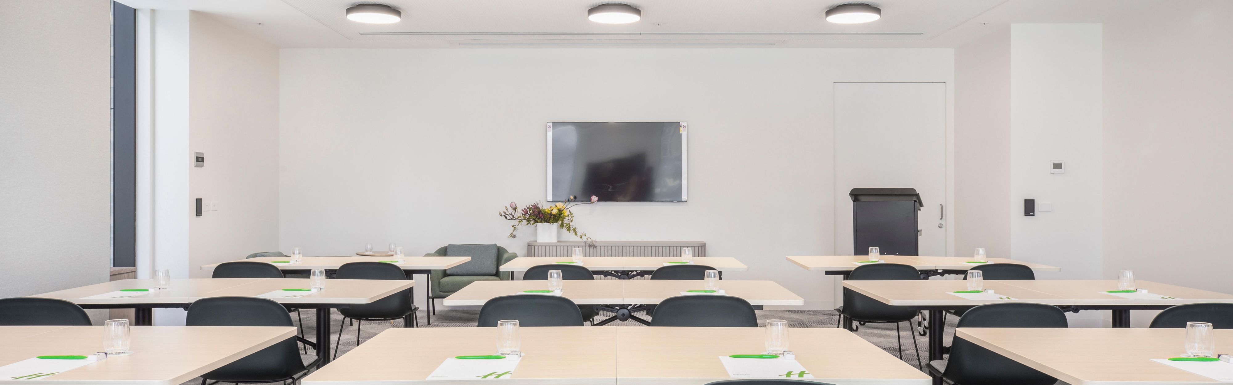 Meeting rooms in Geelong | Holiday Inn Hotel & Suites Geelong - Hotel ...