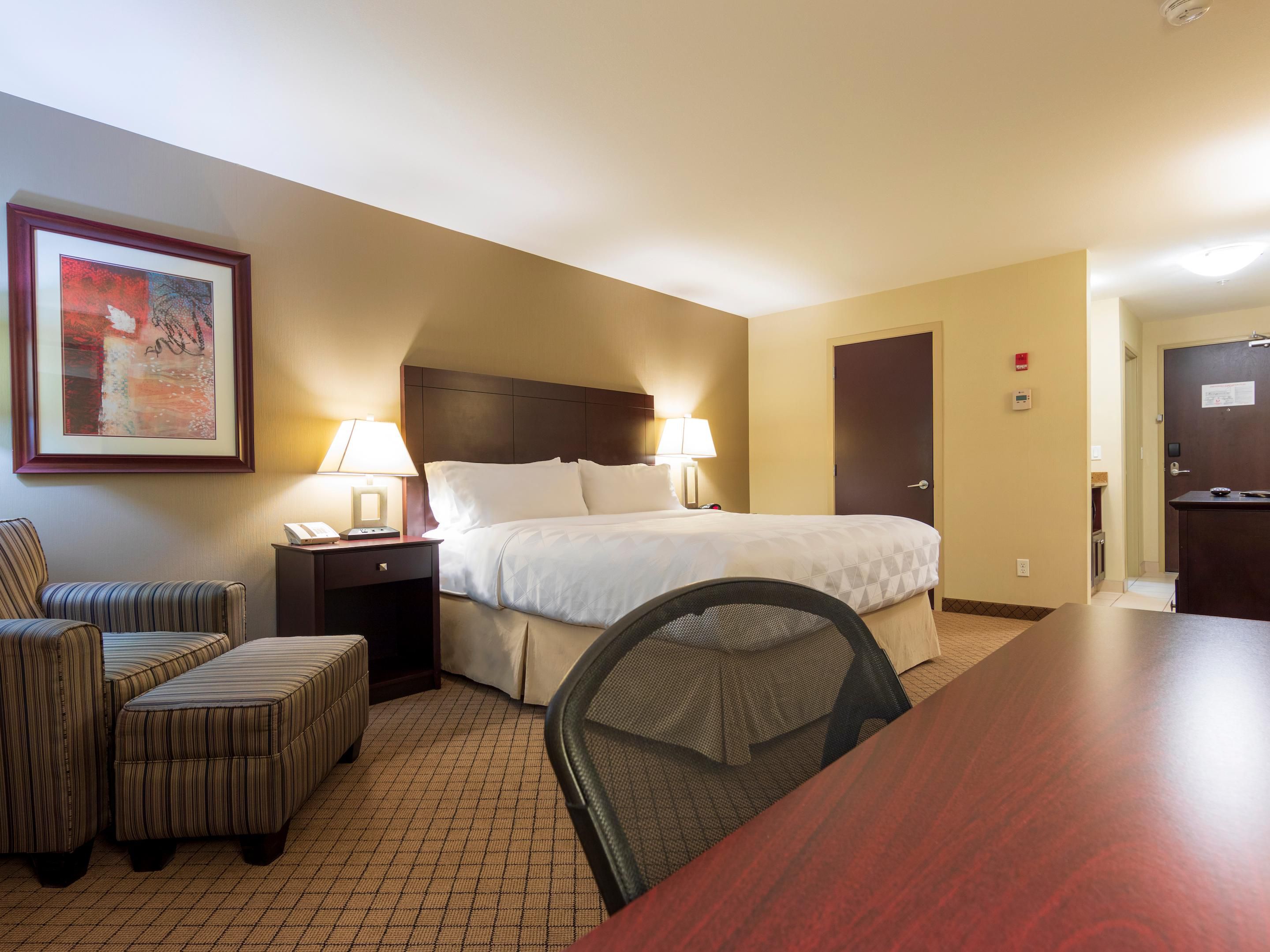 Hotel in Kamloops | Holiday Inn Hotel & Suites Kamloops Hotel