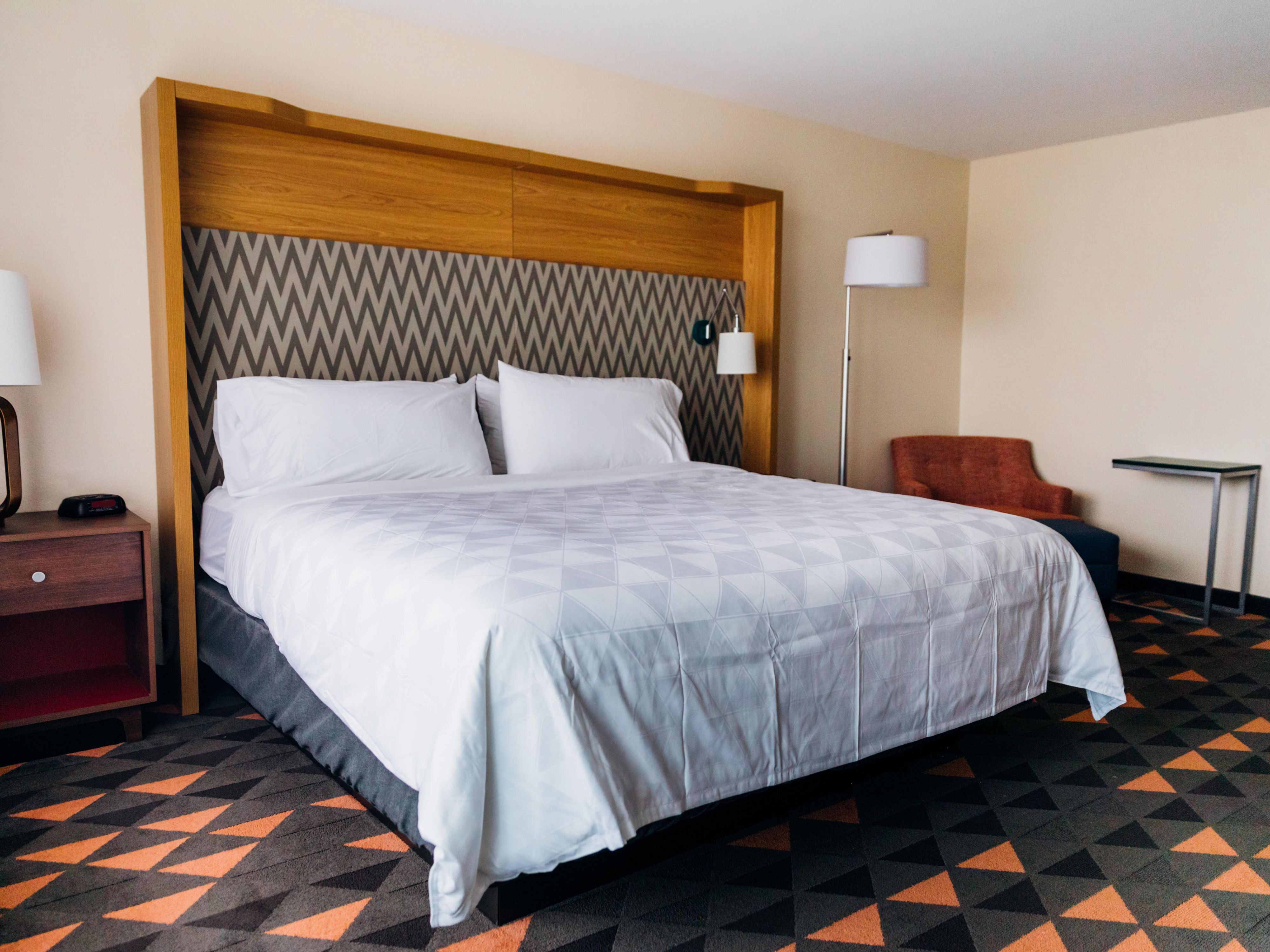 Mesa Hotels near Phoenix Mesa Airport | Holiday Inn & Suites Phoenix ...