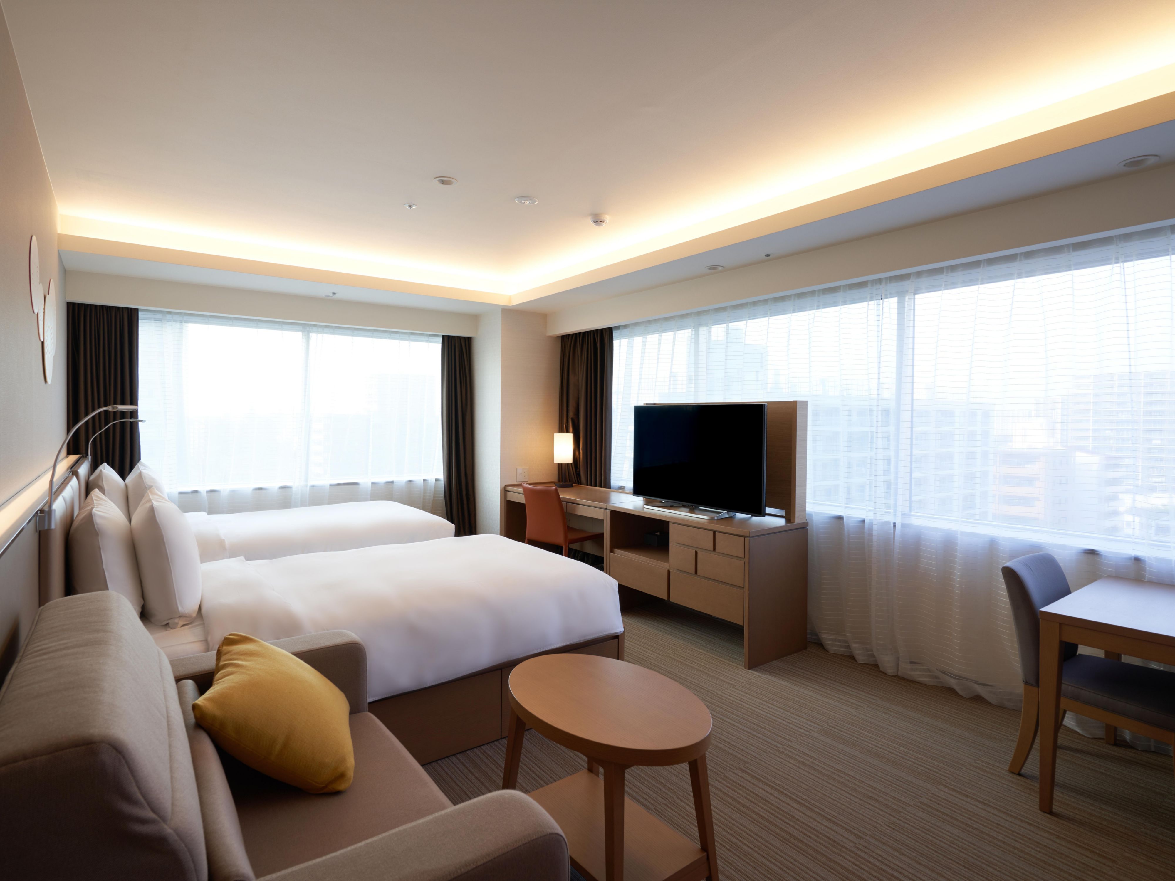 Holiday Inn & Suites Shin Osaka | Hotel in Osaka City Japan