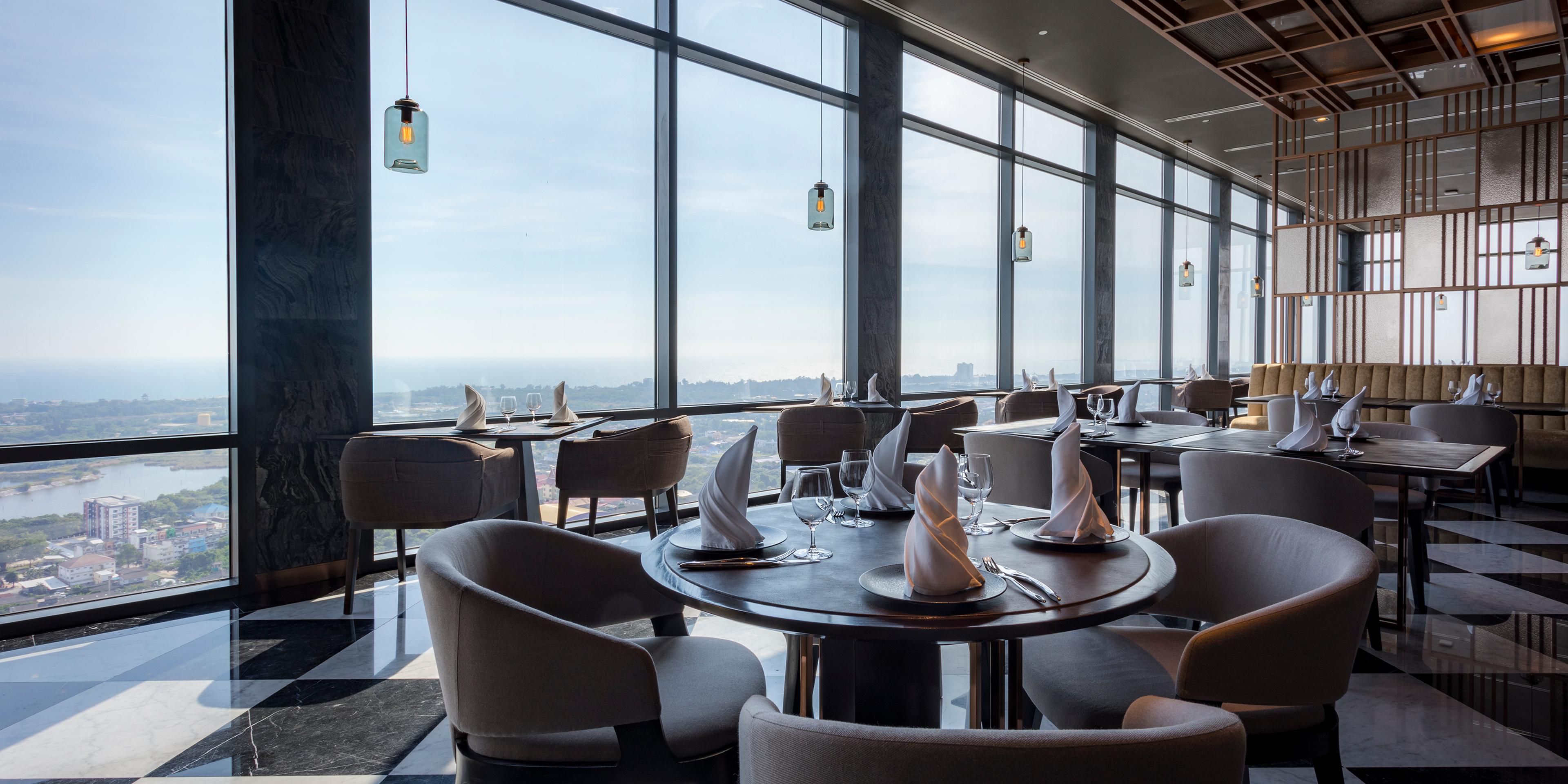 ร้านอาหารใกล้ Holiday Inn Hotel & Suites Rayong City Centre