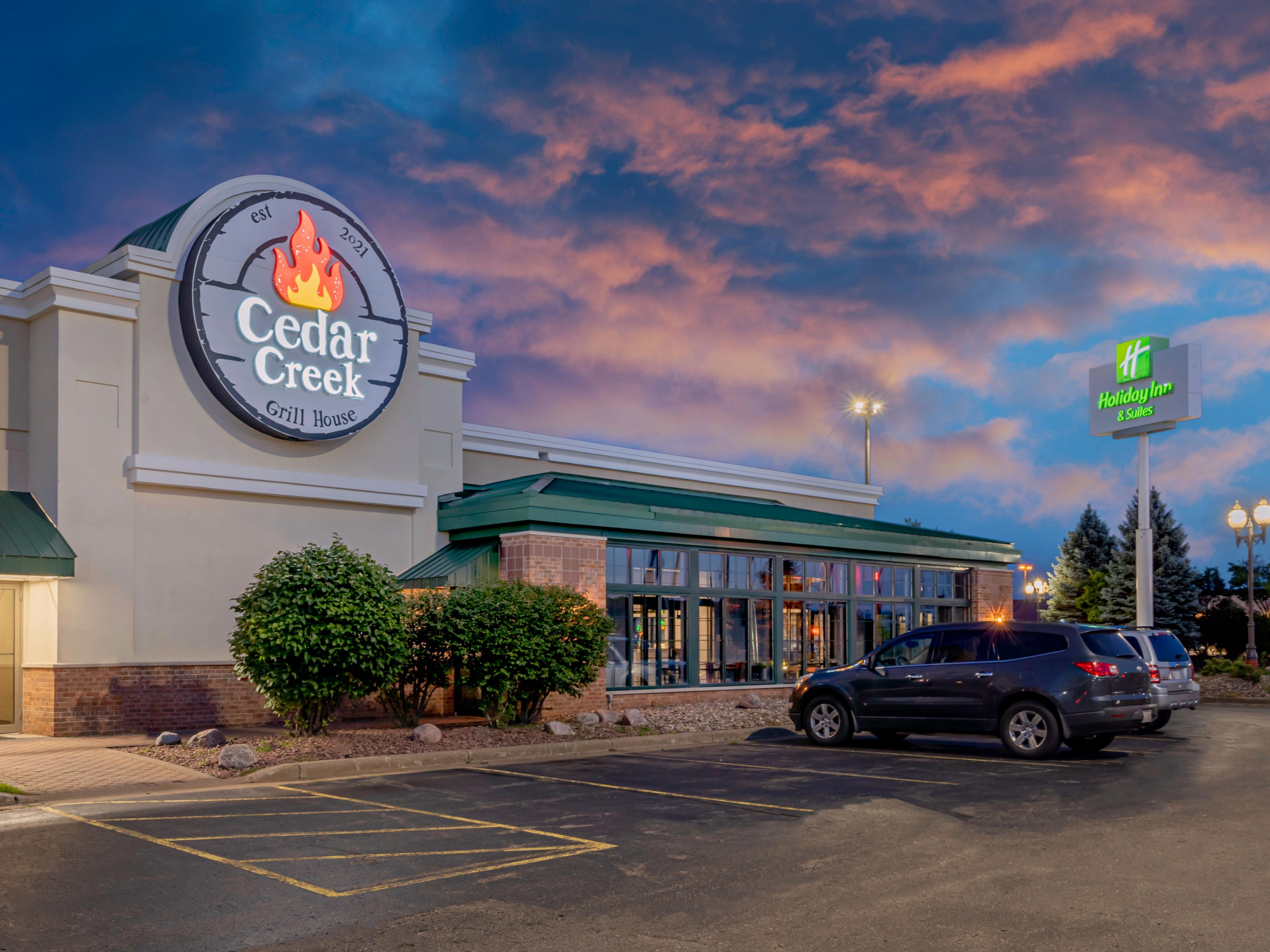 Hotel in Rothschild | Holiday Inn Hotel & Suites Wausau-Rothschild Hotel