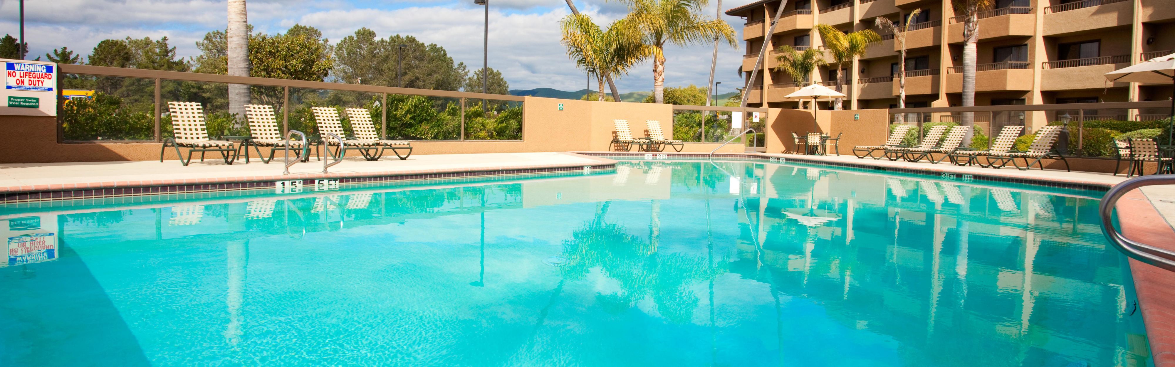 Holiday Inn Hotel & Suites Santa Maria - Free Internet & More