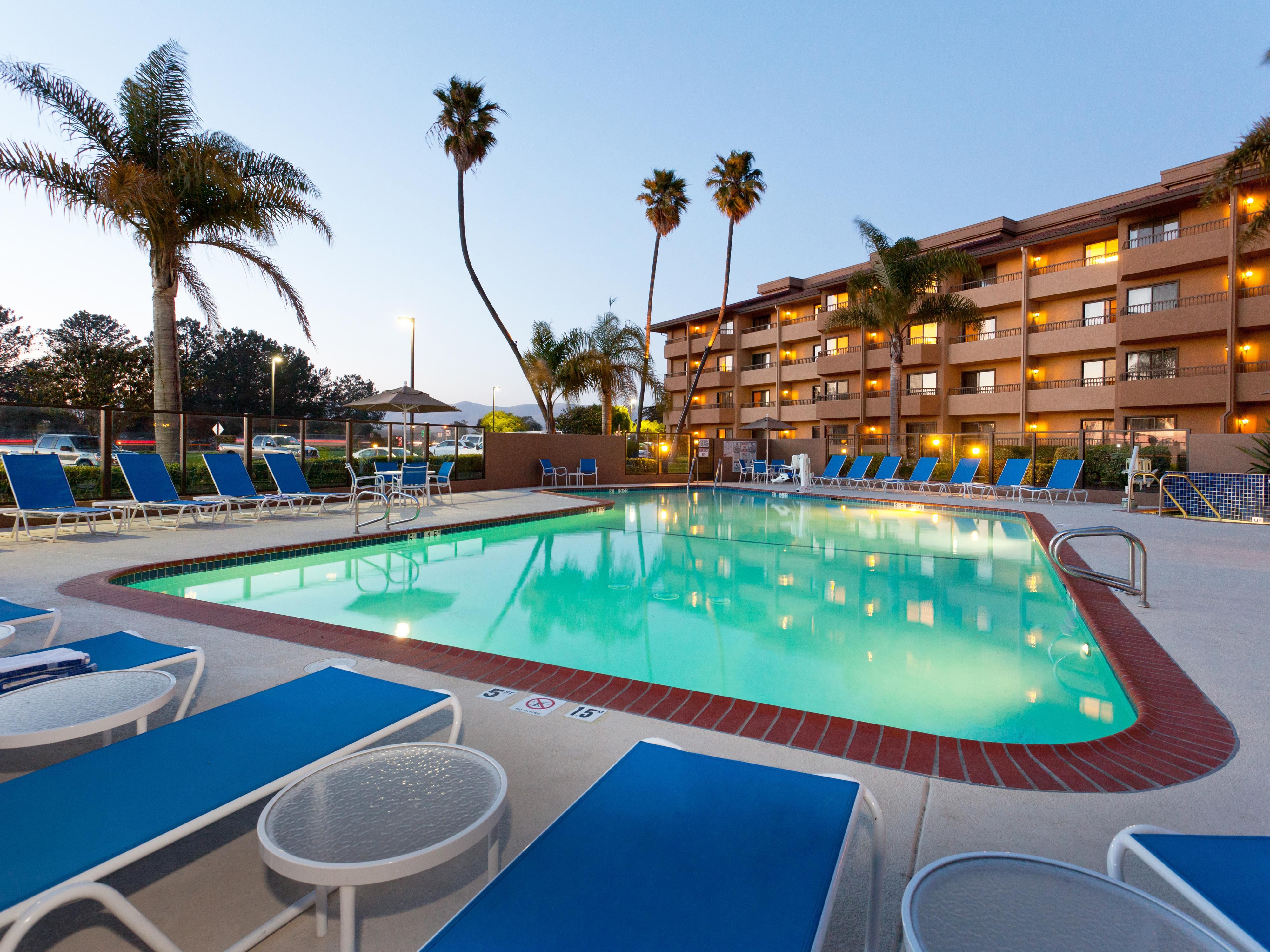 Hotel in Santa Maria CA | Holiday Inn & Suites Santa Maria