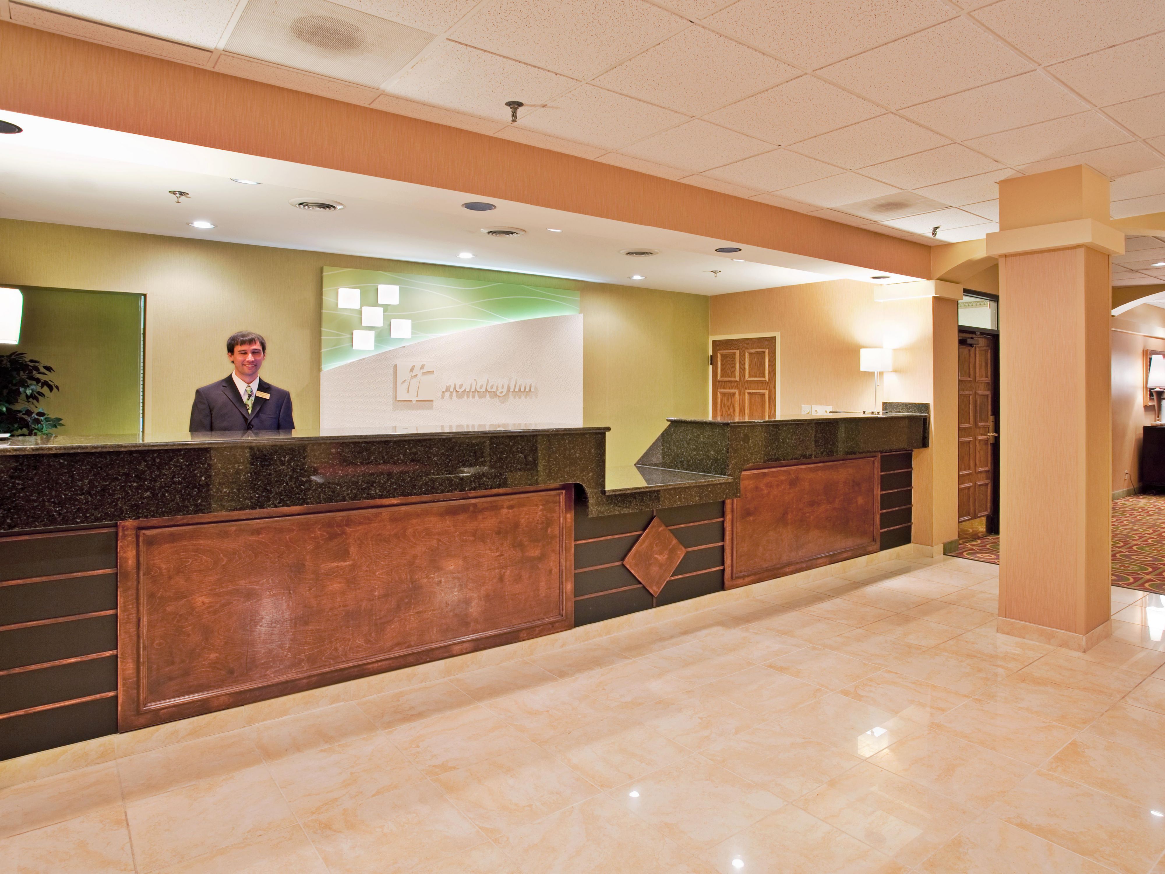 Springfield Hotel Deals and Packages for Holiday Inn Hotel & Suites ...