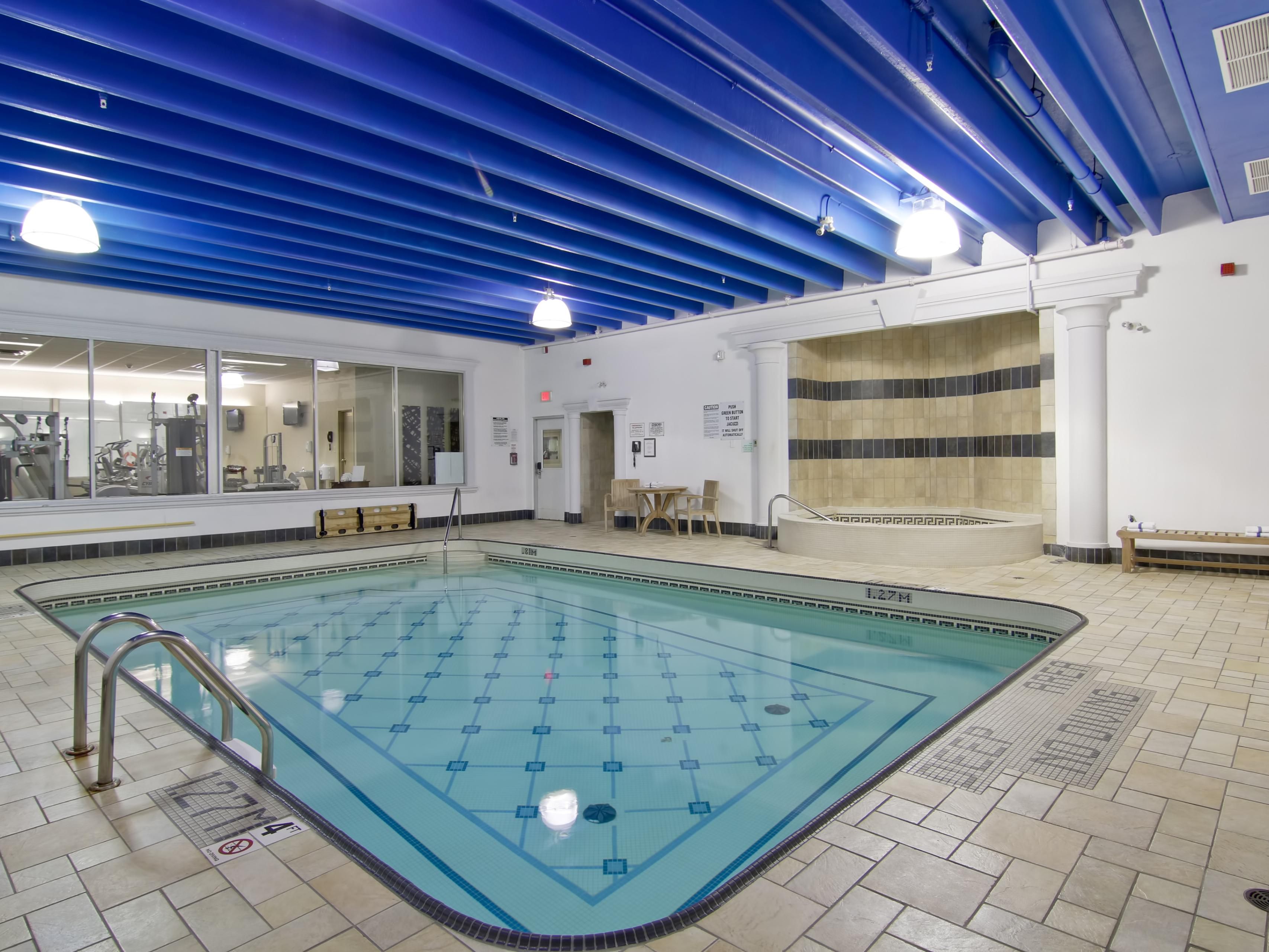 Holiday Inn Hotel & Suites St. Catharines Conf Ctr - Free Internet & More