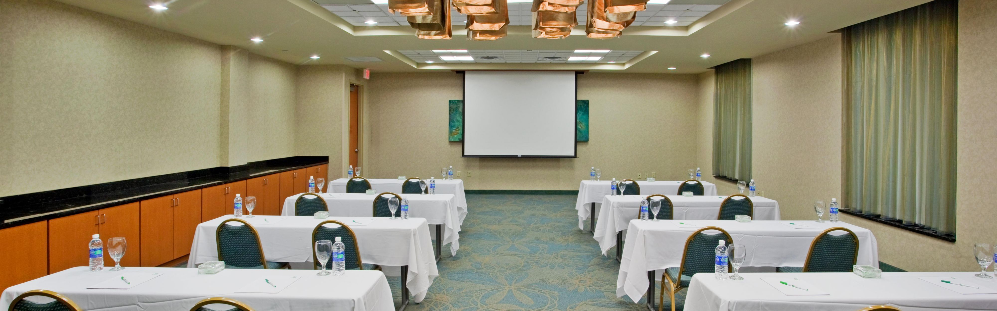 Meeting rooms in Williamsburg | Holiday Inn Hotel & Suites Williamsburg ...