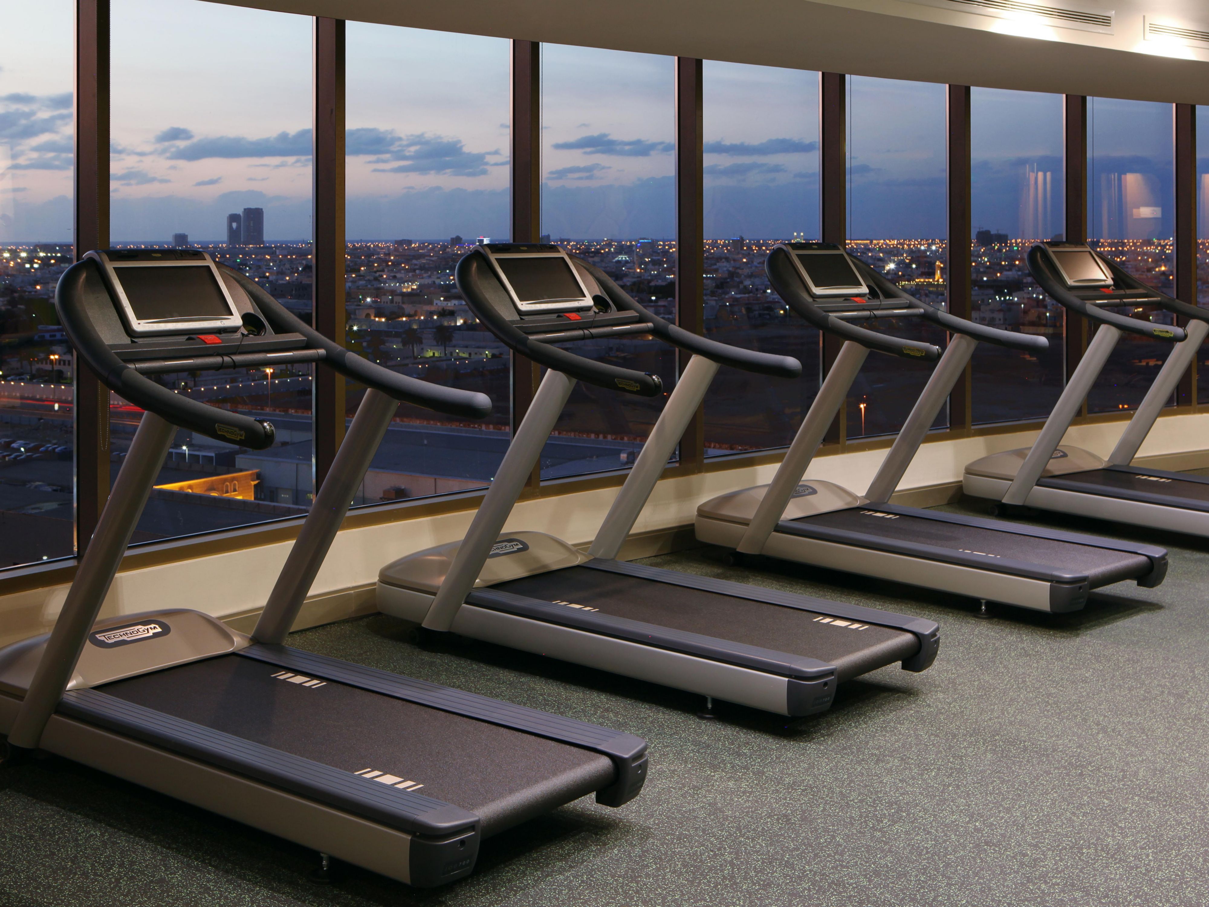 Hotel in Jeddah | Holiday Inn Jeddah Gateway Hotel