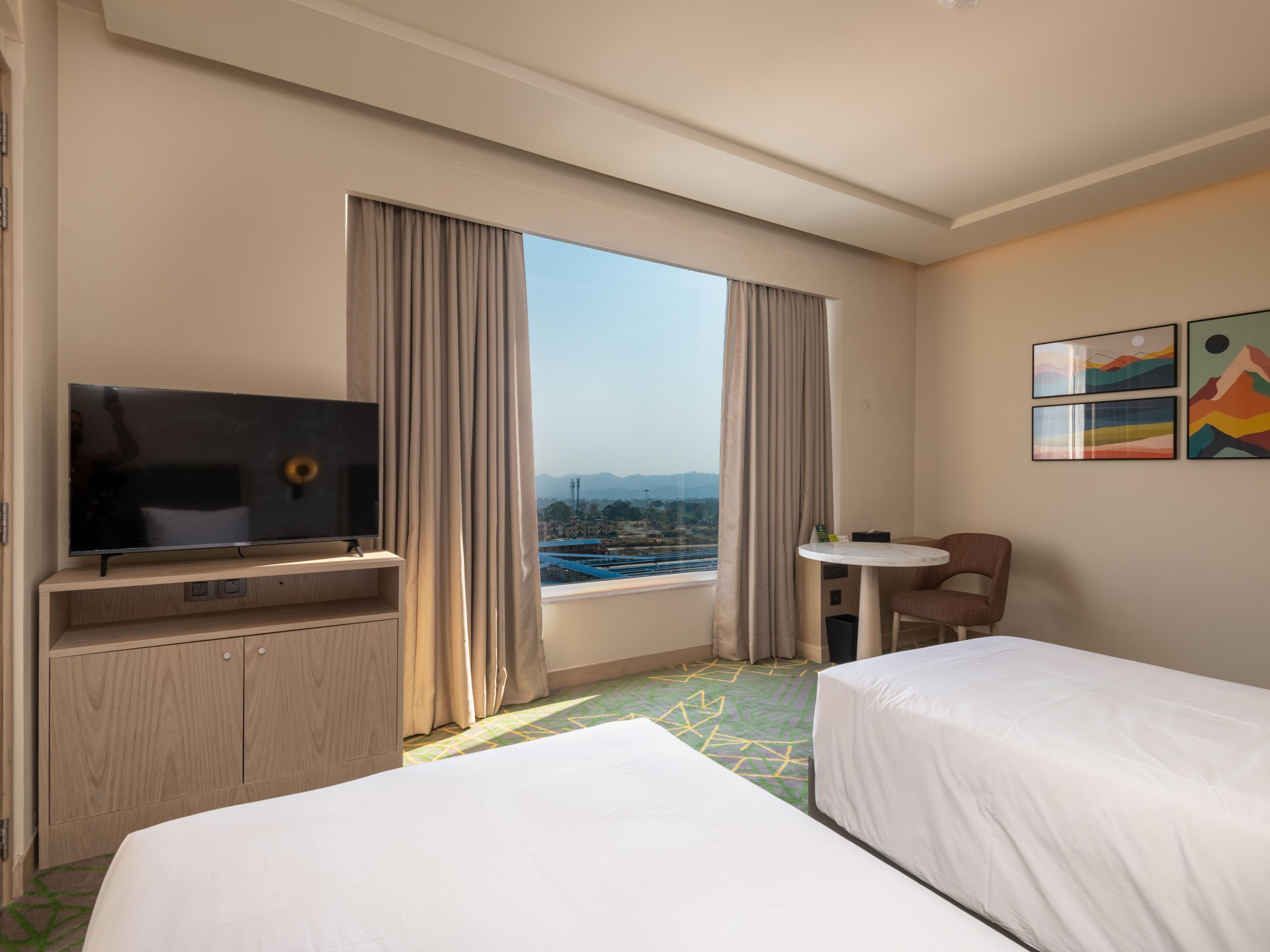 Hotel in Katra | Holiday Inn Katra Vaishno Devi Hotel