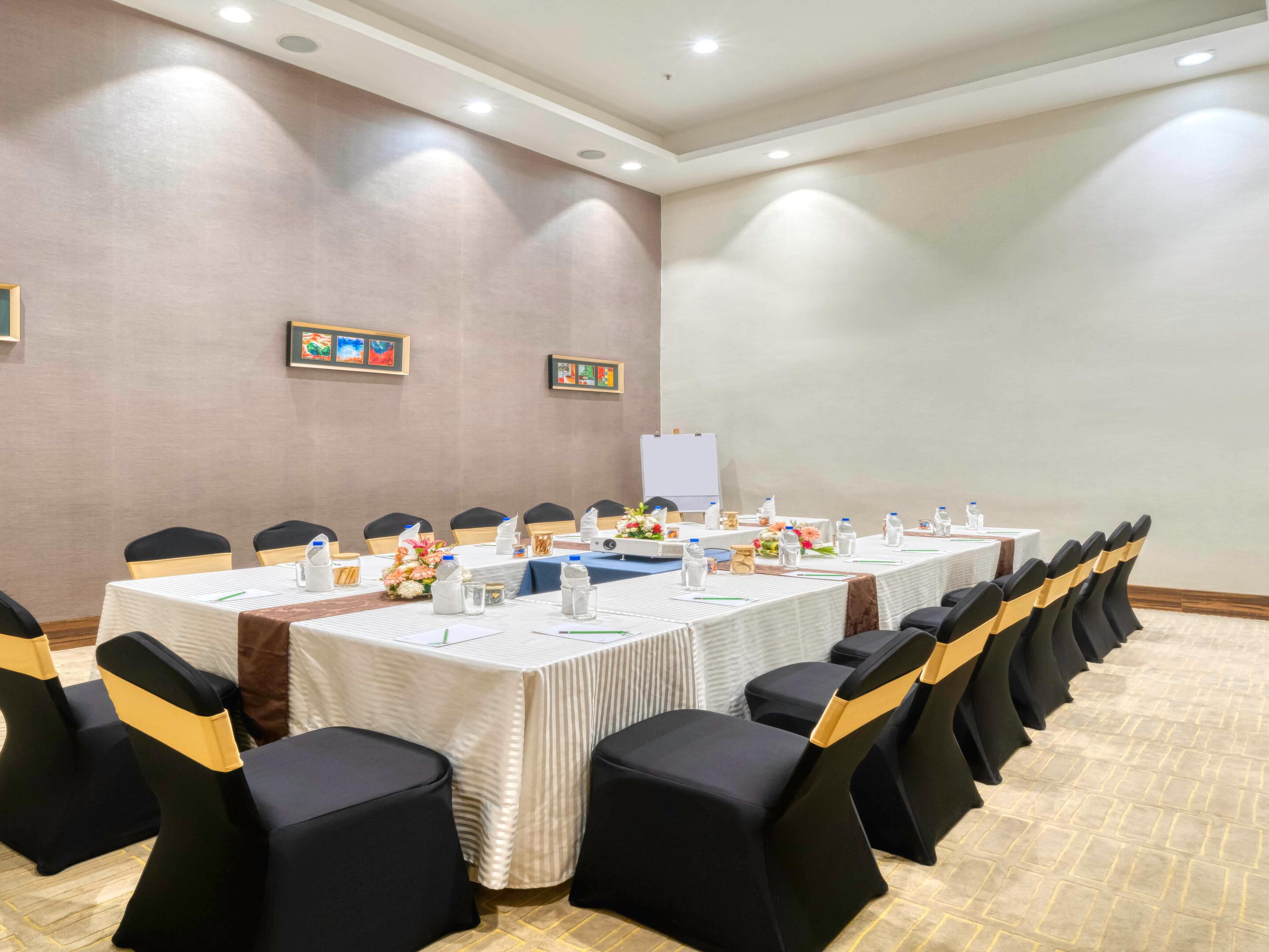 Meeting rooms in Kolkata | Holiday Inn Kolkata Airport - Hotel Groups ...