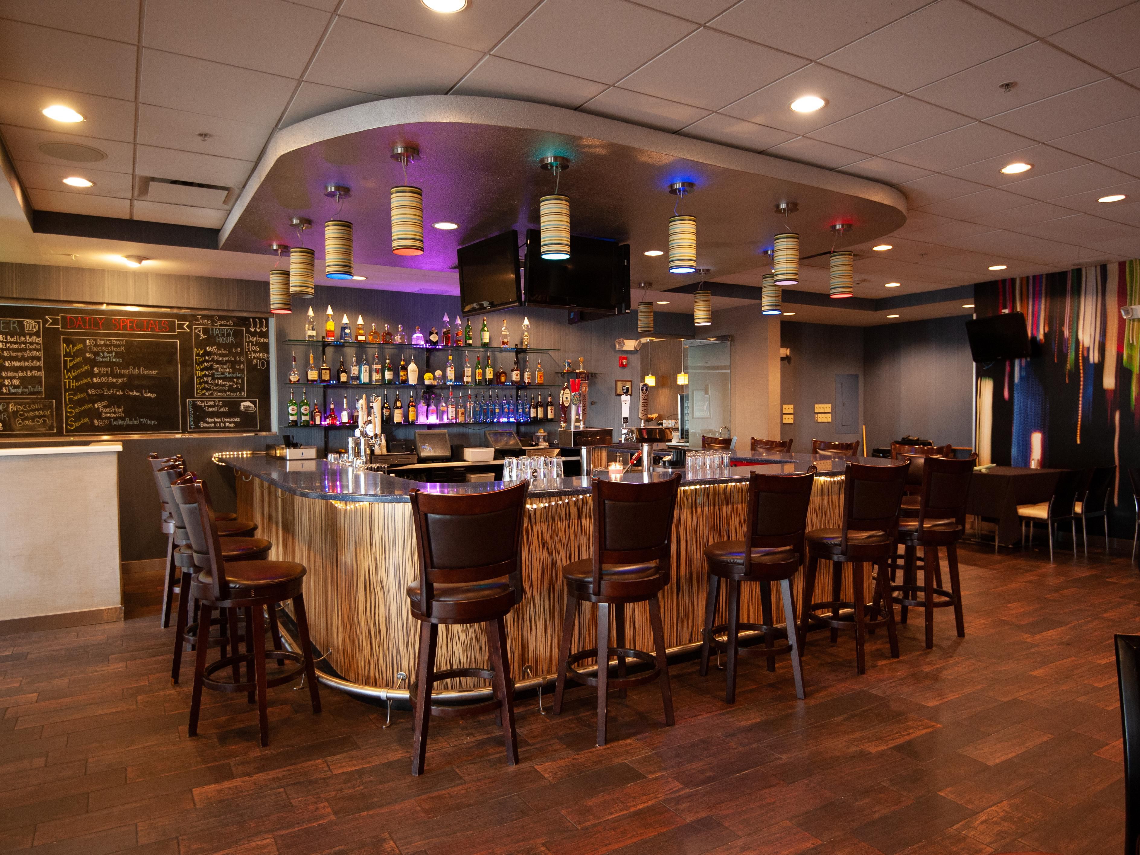 Hotels In Lansdale, PA Philadelphia Area With Pool | Holiday Inn ...